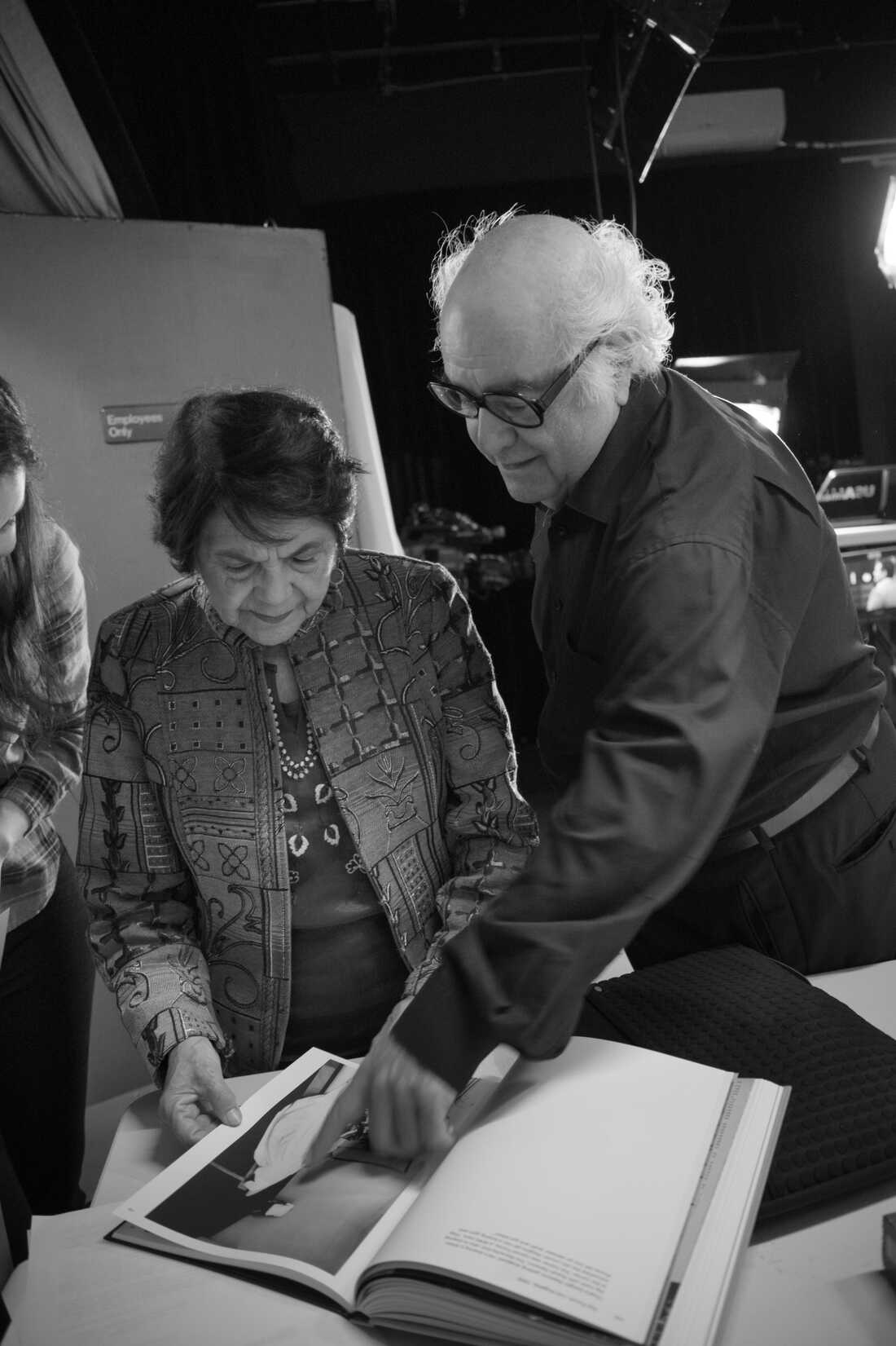 Chicano Protests And Celebrity Portraits: George Rodriguez's Los ...