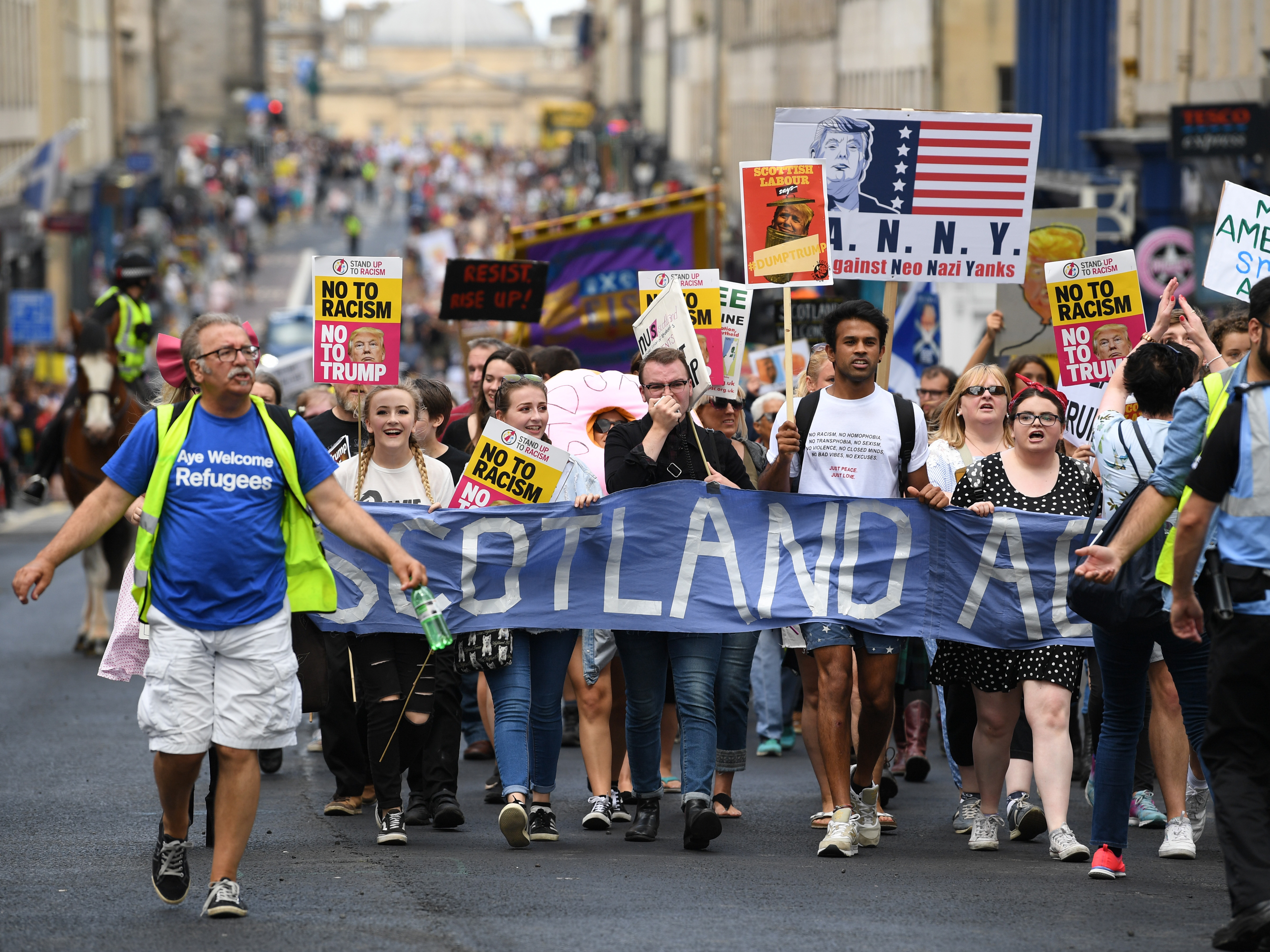 Thousands Turn Out To Protest Against President Trump In Scotland ...