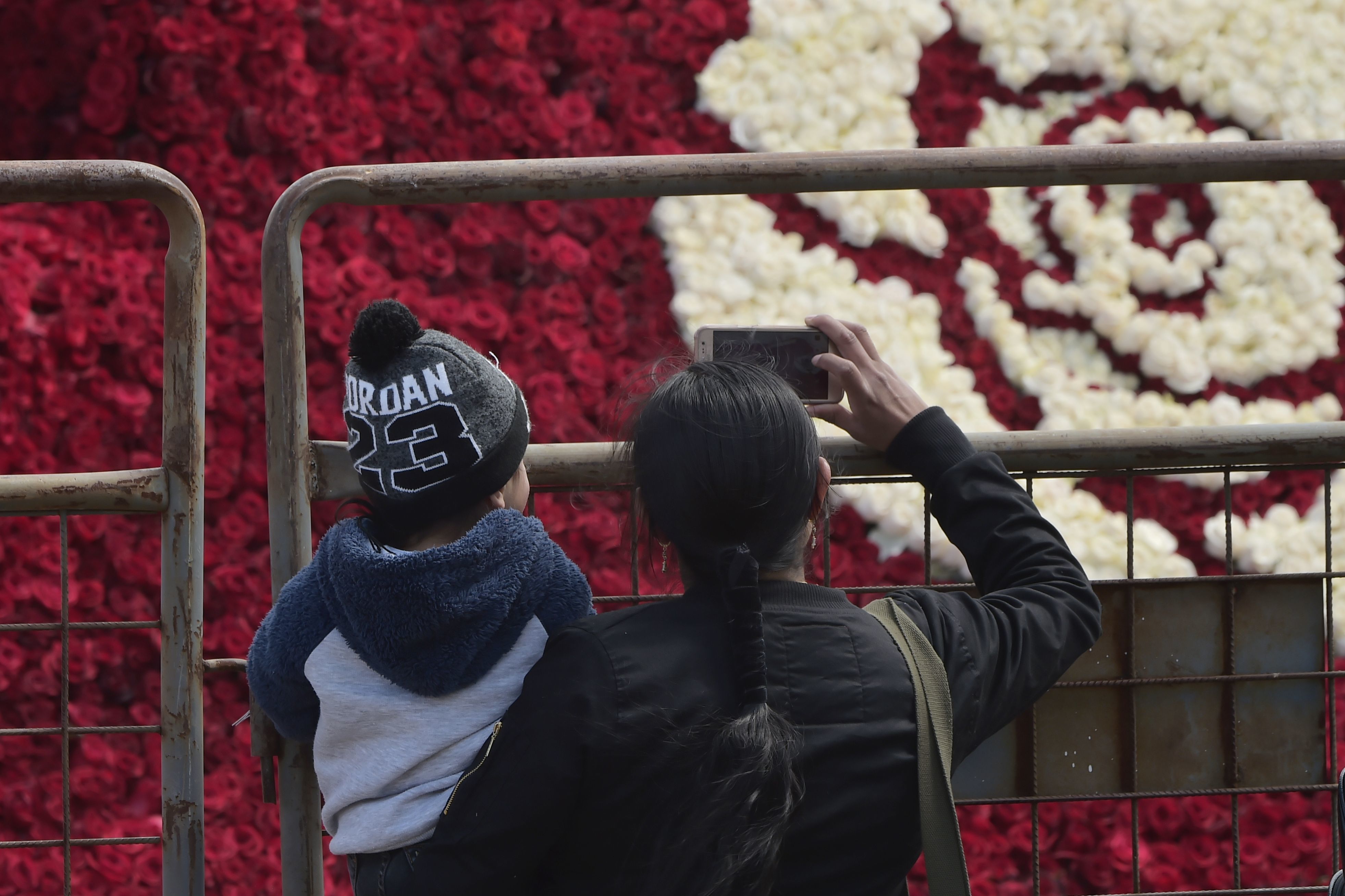 Ecuador Builds Pyramid Of Roses In Attempt To Set A World Record | WBUR