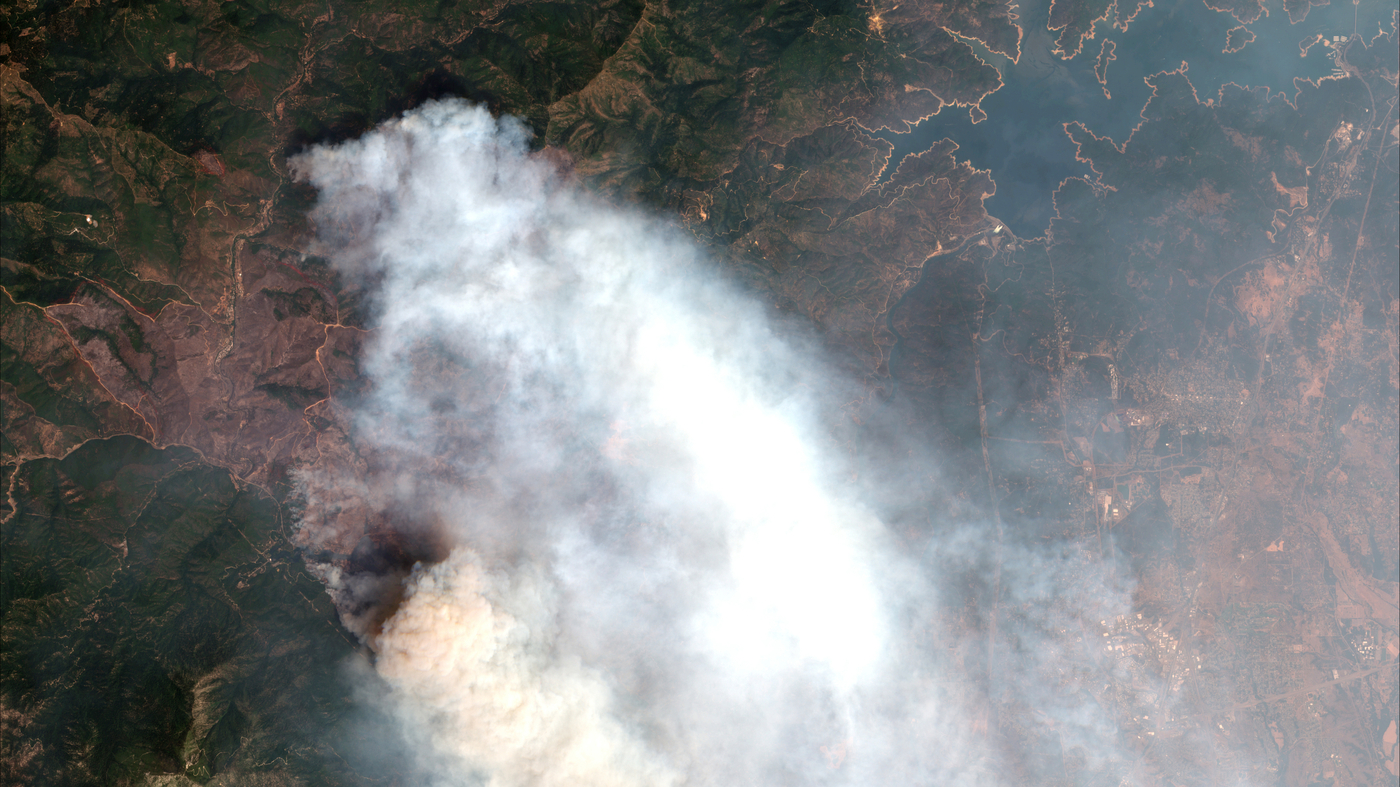 California's Carr Fire 30 Percent Contained As New Blazes Erupt ...