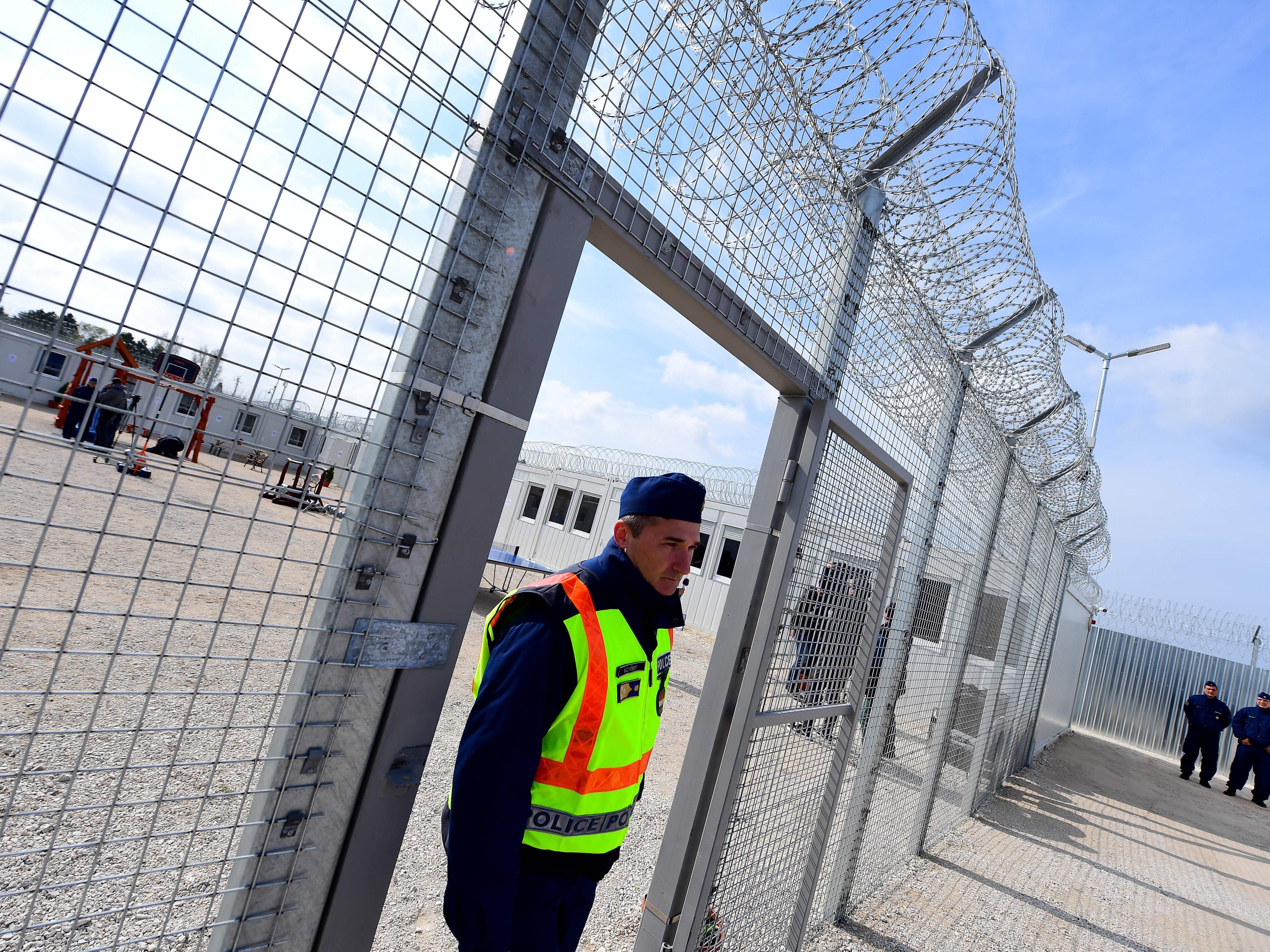 Hungary Intentionally Denying Food To Asylum-Seekers, Watchdog Groups ...