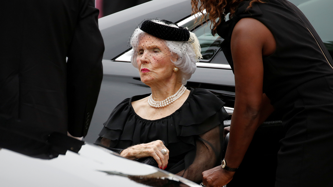 PHOTOS: Honoring Sen. John McCain : NPR