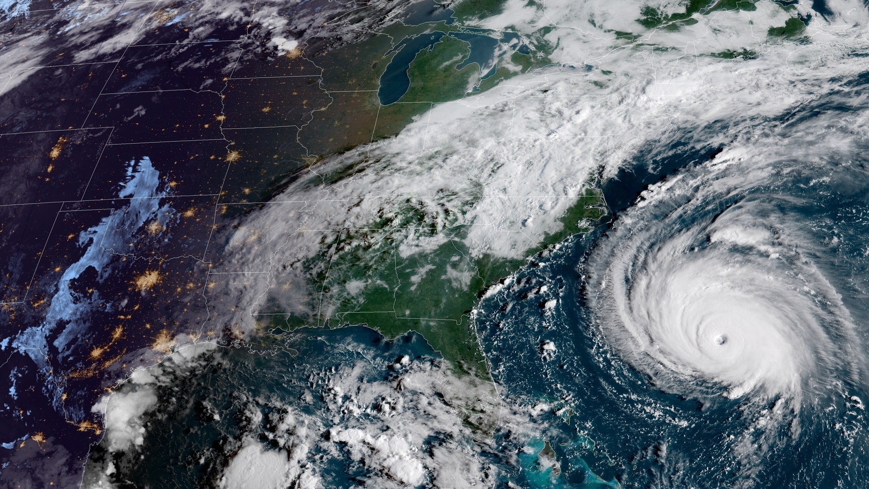 Hurricane Florence Zeroes In On Carolinas: 'Disaster Is At The Doorstep ...