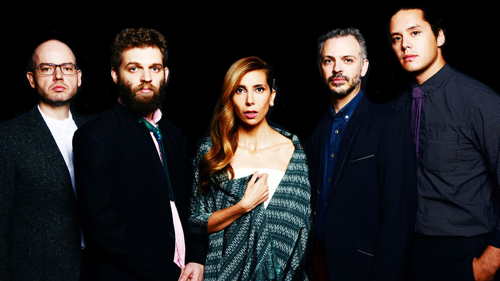 Erasing Genres En Español: A Smoky-Voiced Jazz Singer Meets Classical ...