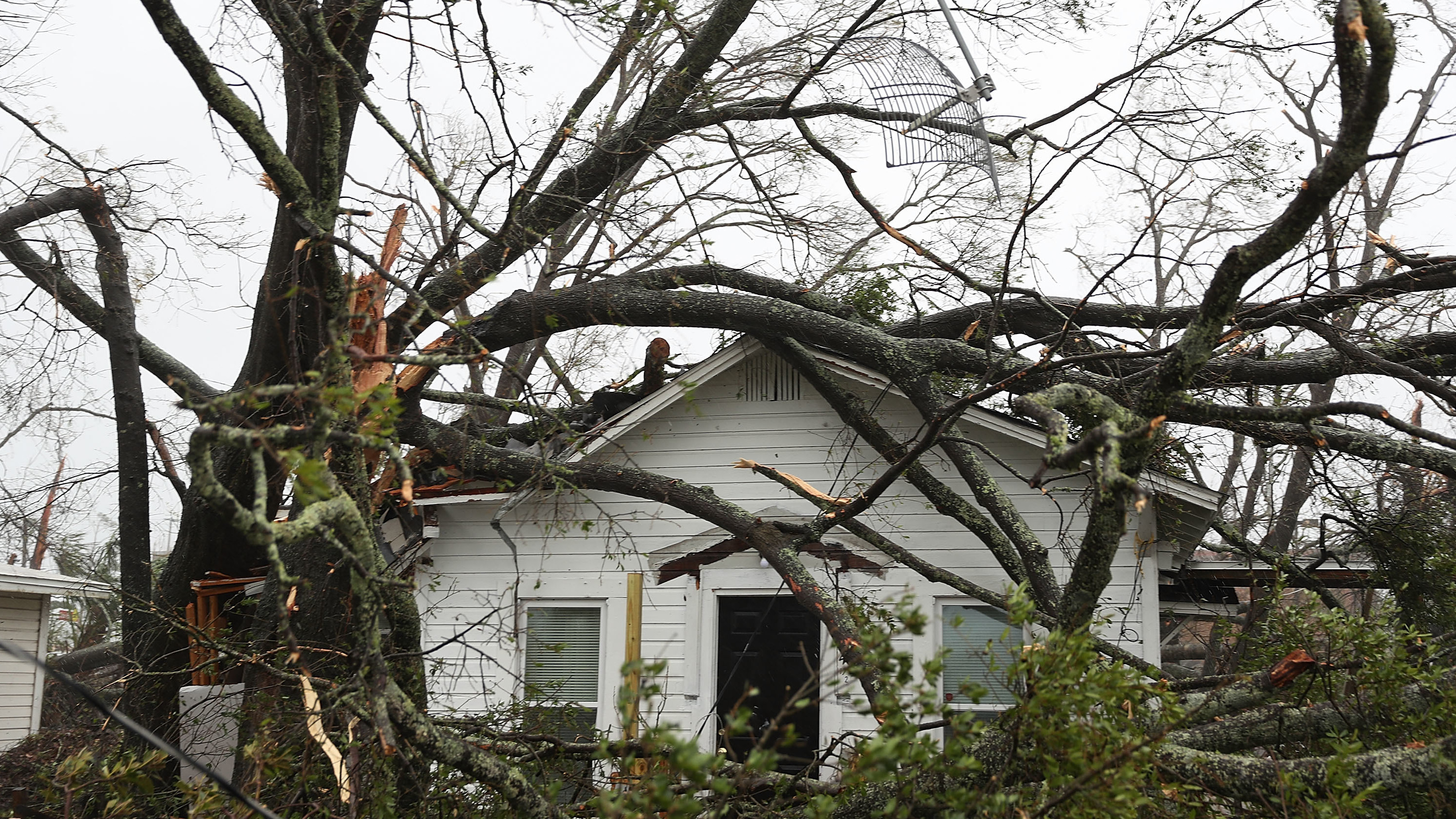 Hurricane Michael Carves Through Florida Panhandle, And Recovery Work ...