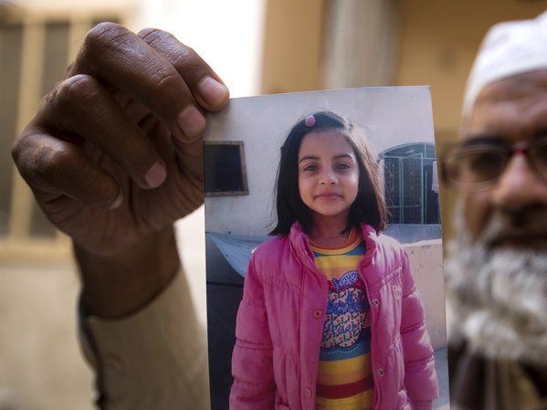 Pakistan Executes 'Serial Killer' Who Raped And Murdered 7-Year-Old ...