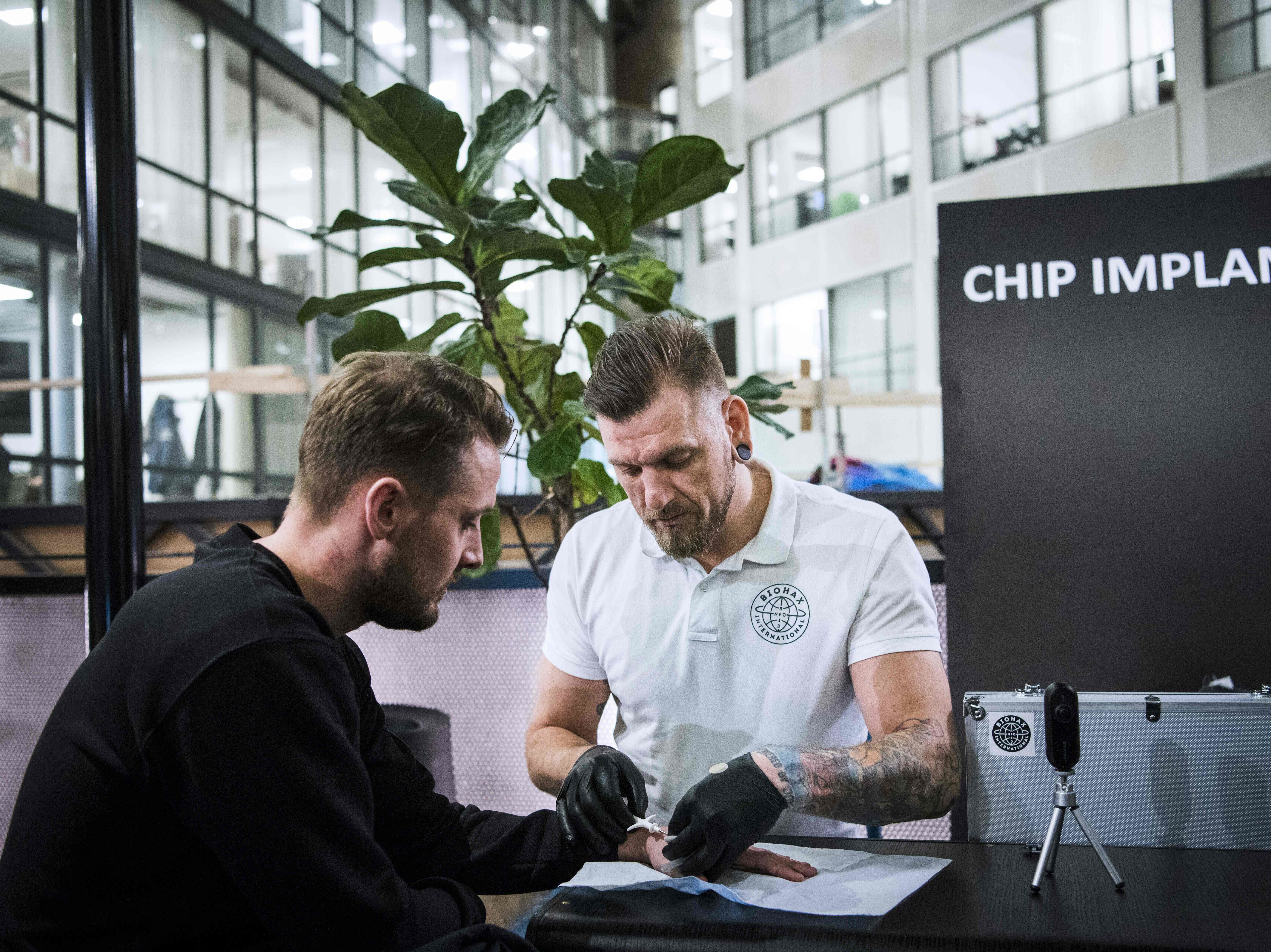 Thousands Of Swedes Are Inserting Microchips Under Their Skin | NCPR News