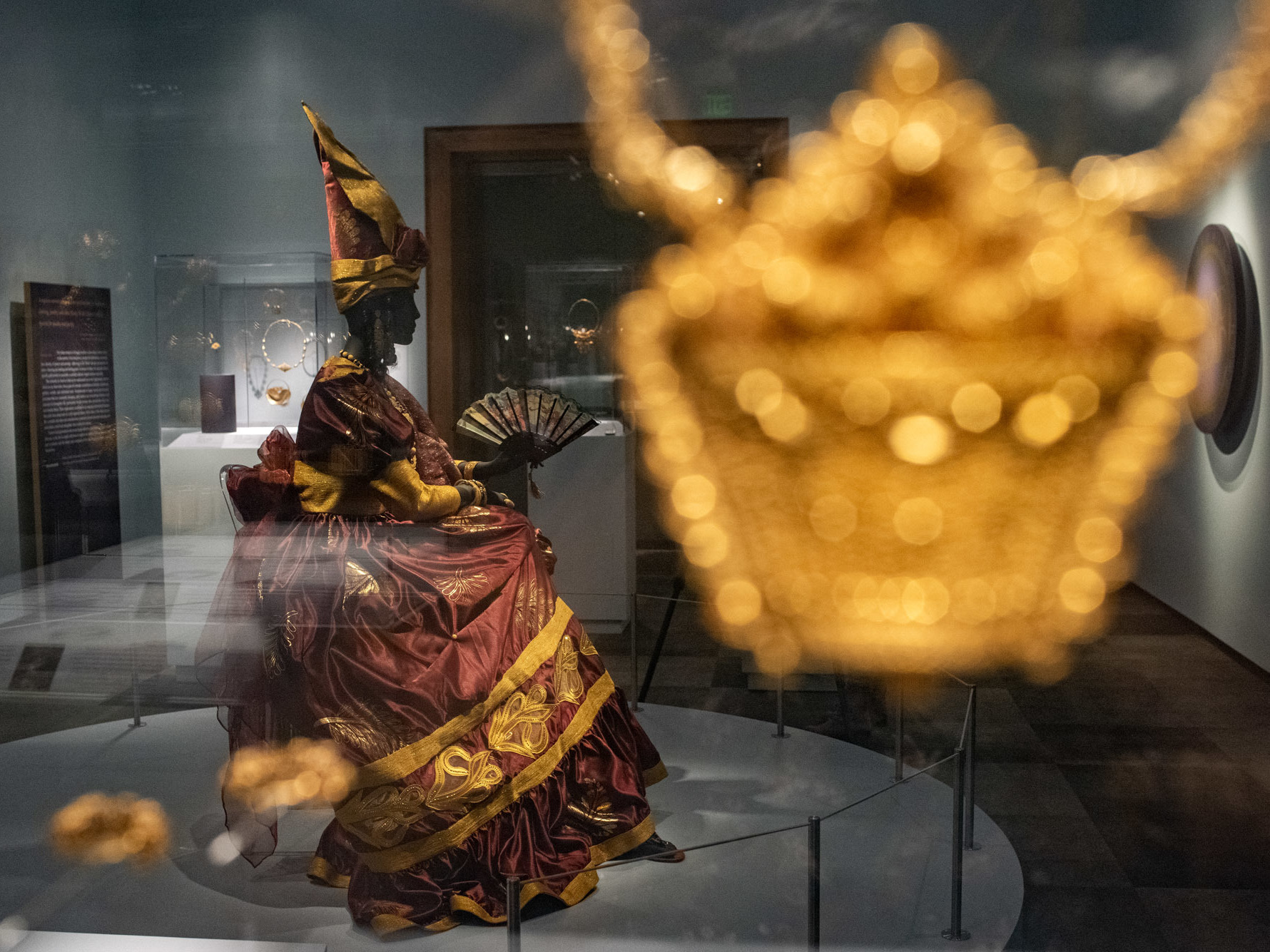 Senegal's Stunning Gold Jewelry ... And The Controversial Women Who ...