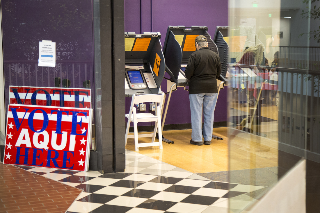Old Voting Machines Confuse Some Texans During Midterm Election : NPR