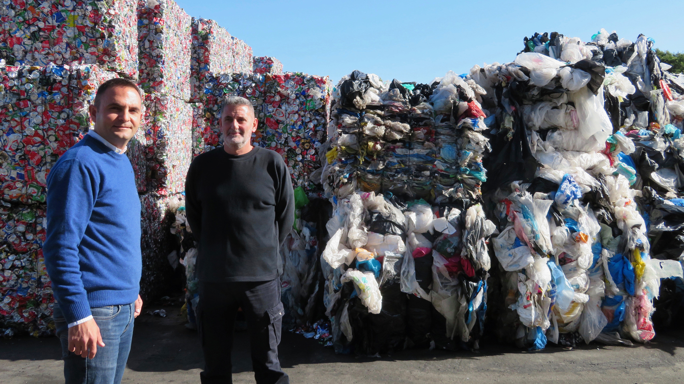 Meet Greece's Marine Trash Collectors Diving To Keep Their Sea ...