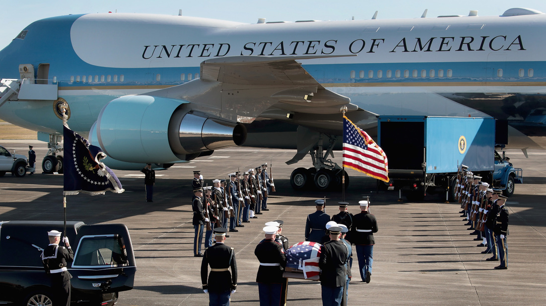 George H.W. Bush Casket Arrives At Joint Base Andrews En Route To ...