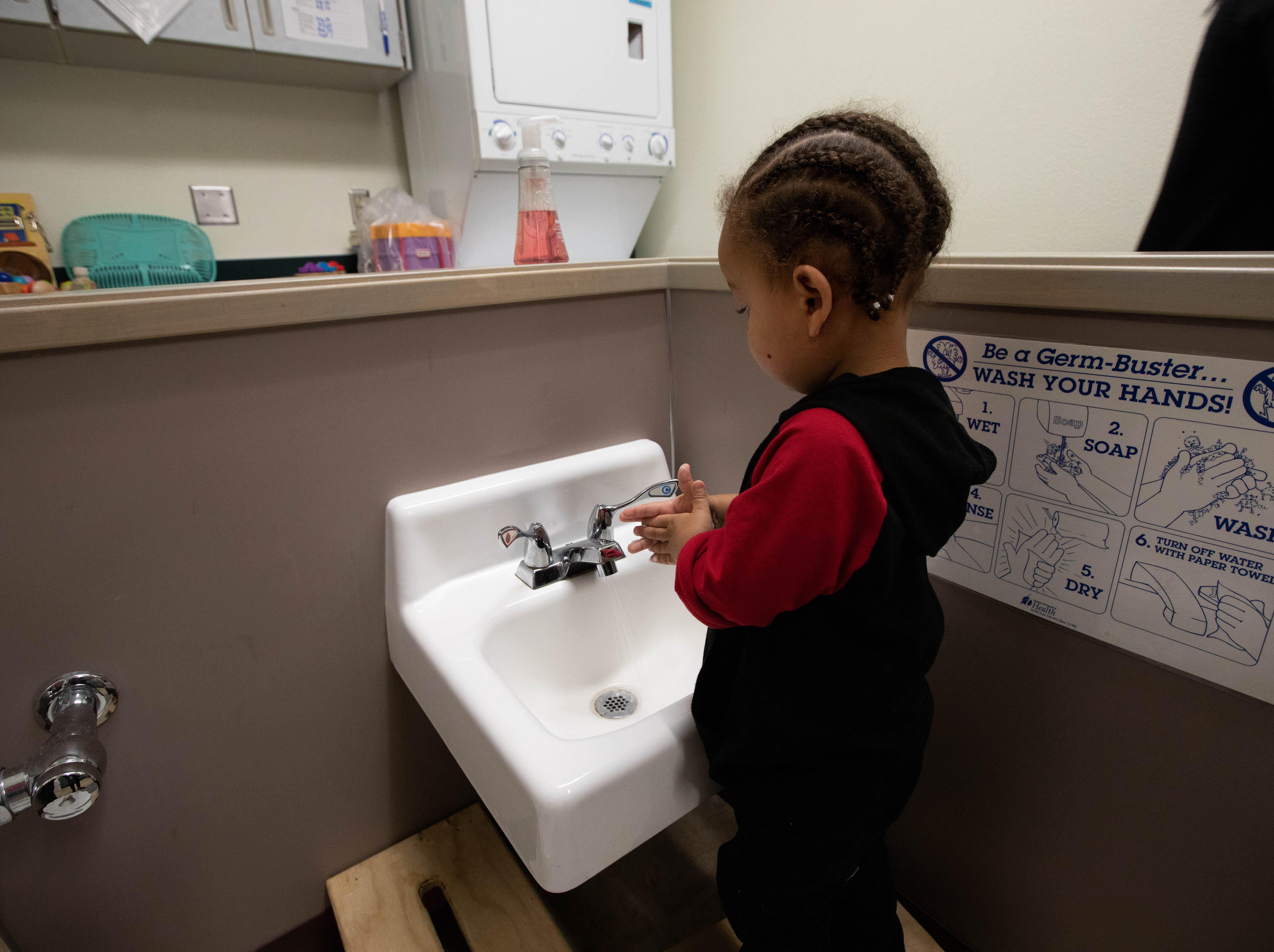Programs Help Incarcerated Moms Bond With Their Babies In Prison | NCPR ...