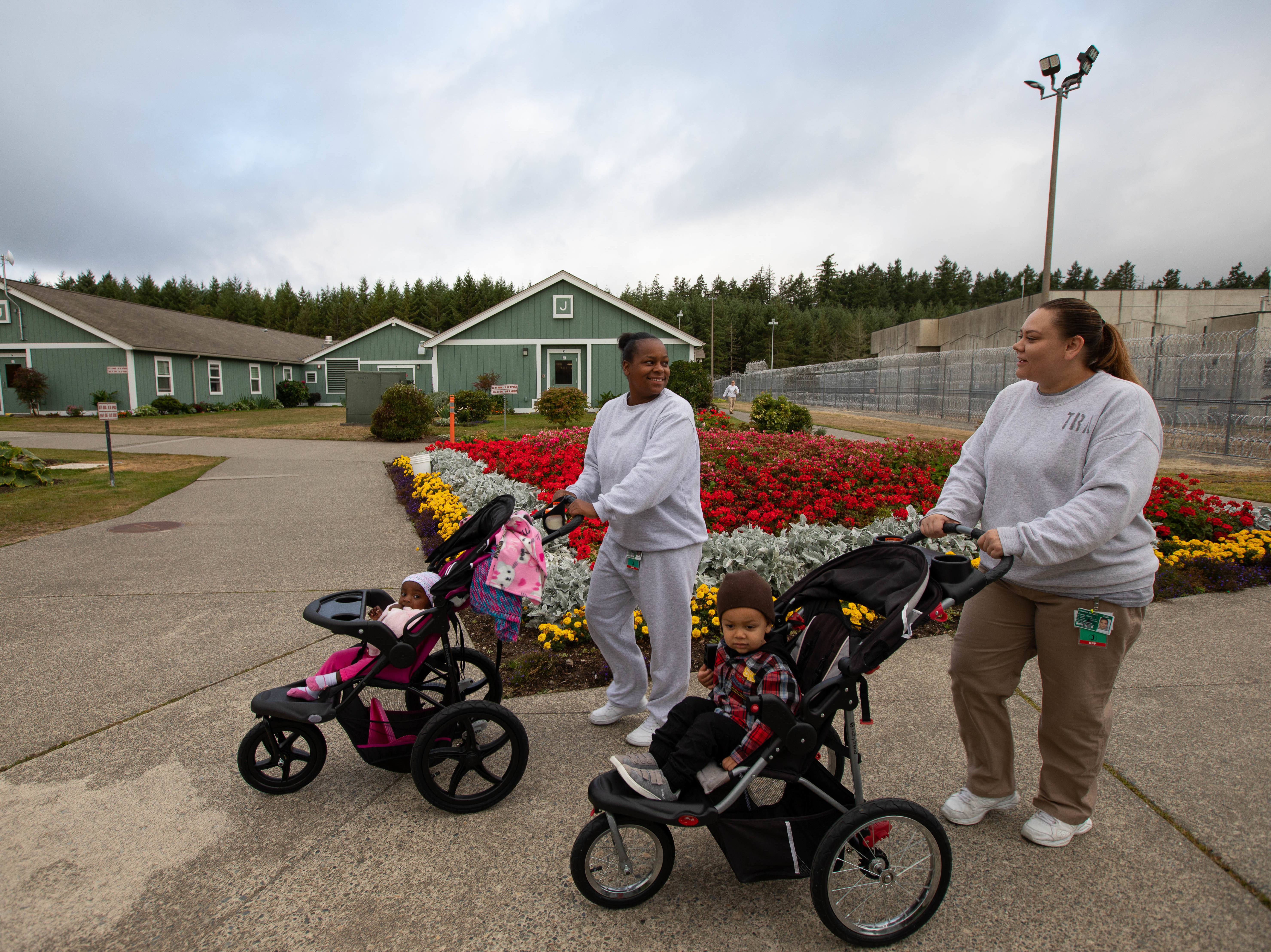 Programs Help Incarcerated Moms Bond With Their Babies In Prison | NCPR ...