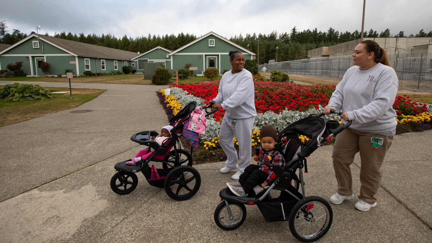 Programs Help Incarcerated Moms Bond With Their Babies In Prison : NPR