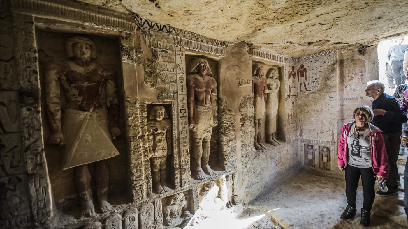 After More Than 4,000 Years, Vibrant Egyptian Tomb Sees The Light Of ...