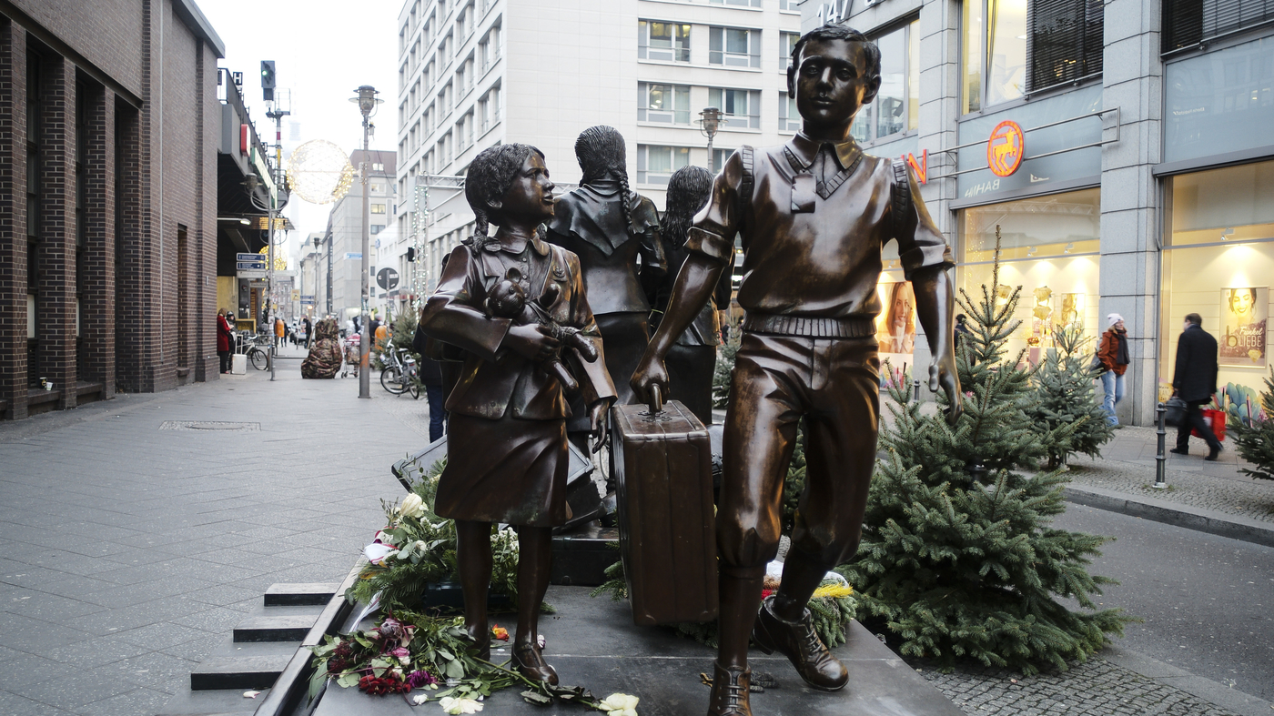 Germany Agrees To Pay Kindertransport Survivors Who Escaped Nazis As ...