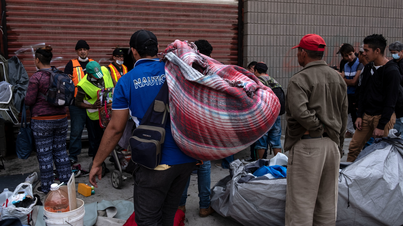 For Asylum-Seekers Waiting In Mexico, Volunteers Offer Medical Help : NPR