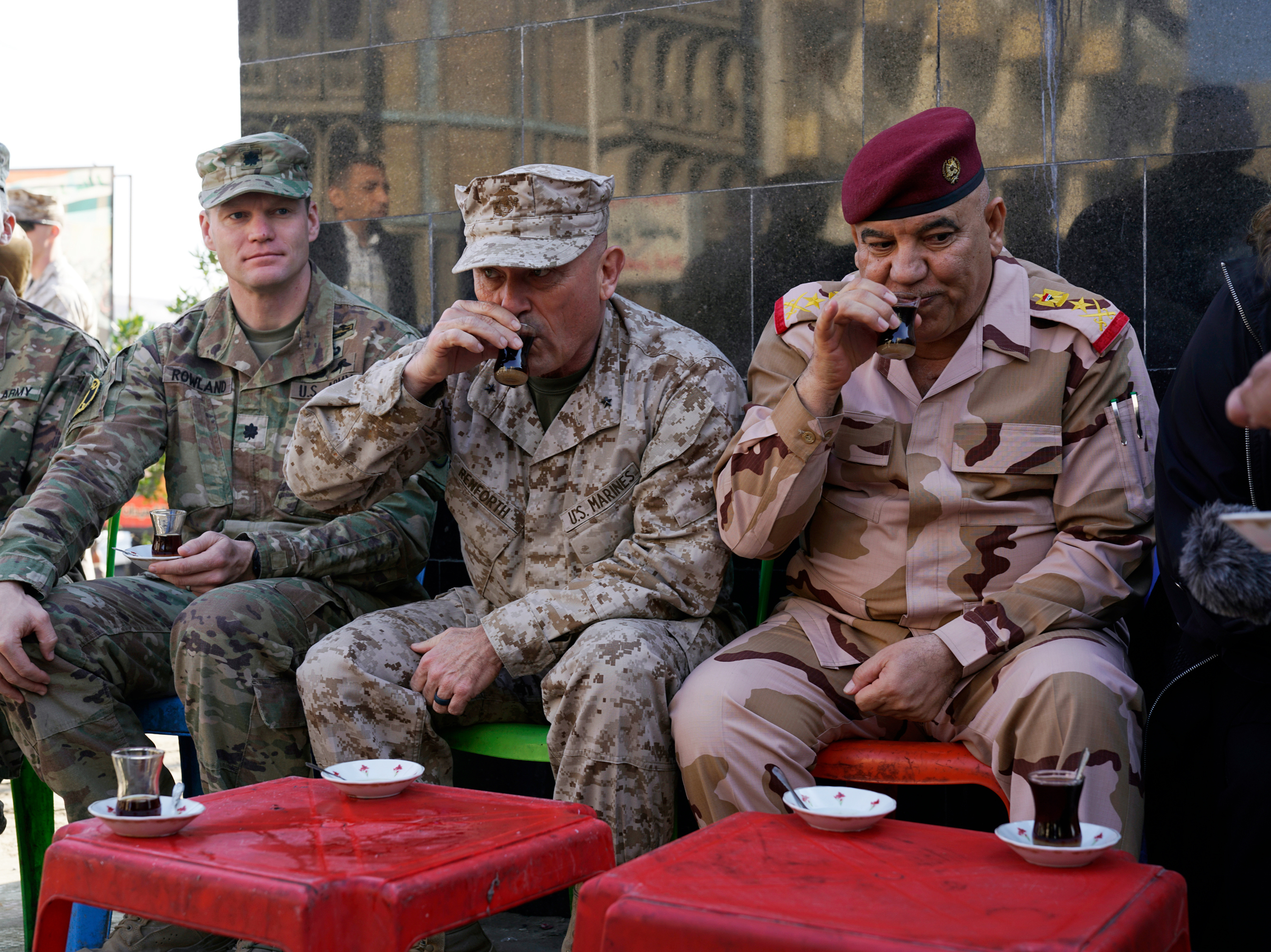 A U.S. Commander Went For A Rare Stroll In Baghdad. Many Iraqis Just ...