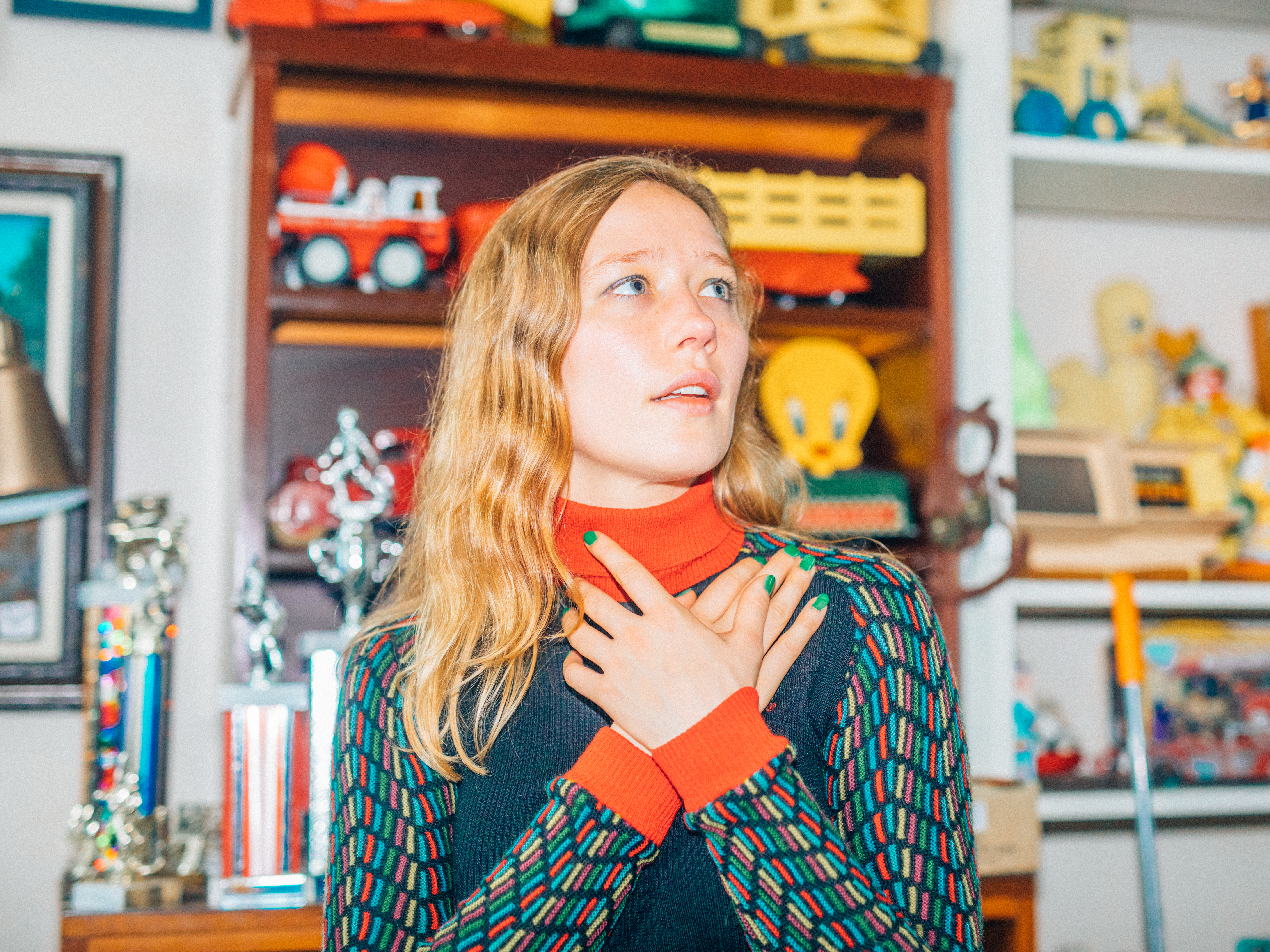 Julia Jacklin Shares A Sneak Peek Of Her Upcoming Album, 'Crushing ...