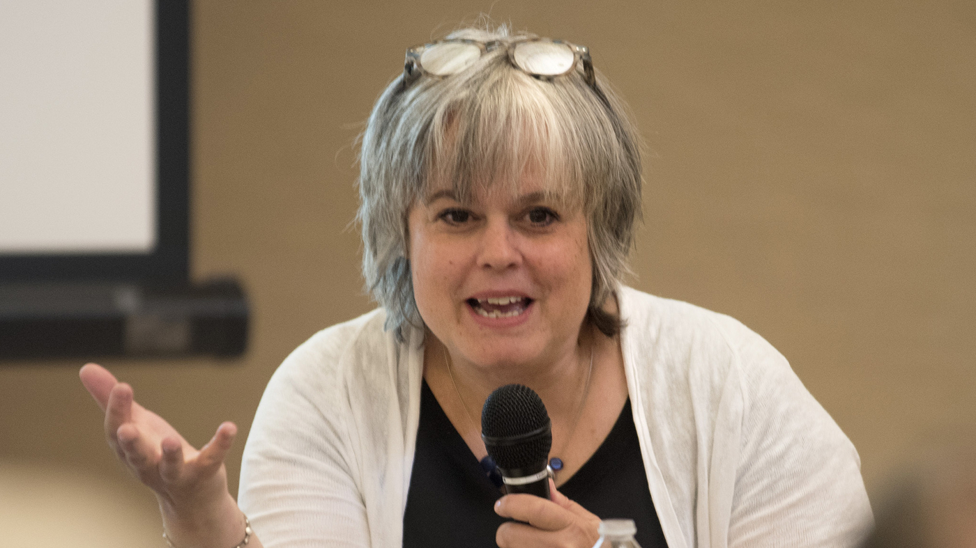 Elizabeth Jensen Is Now NPR's Public Editor : NPR