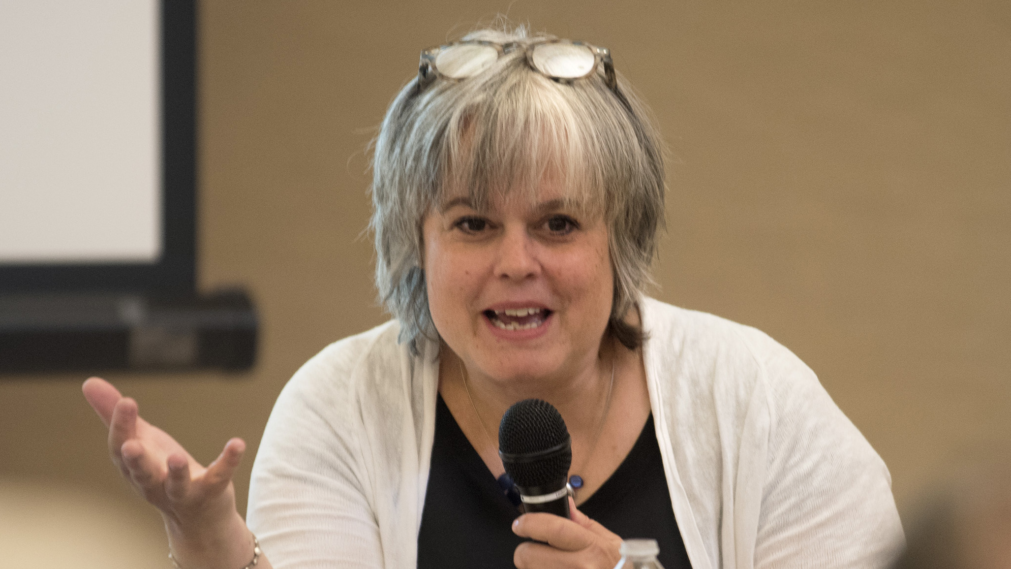 Elizabeth Jensen Is Now NPR's Public Editor : NPR