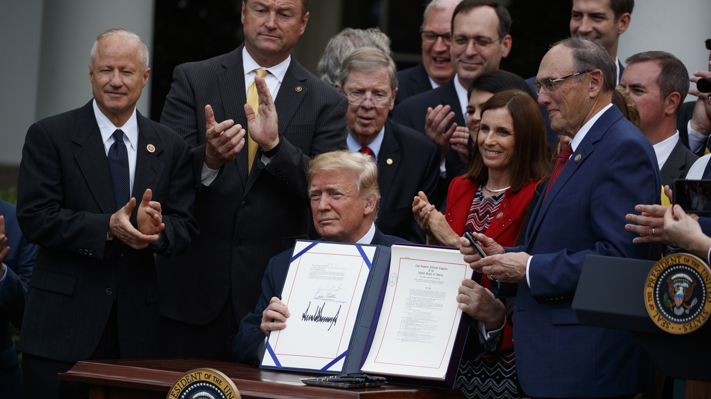 VA Expands Access To Private Care : NPR