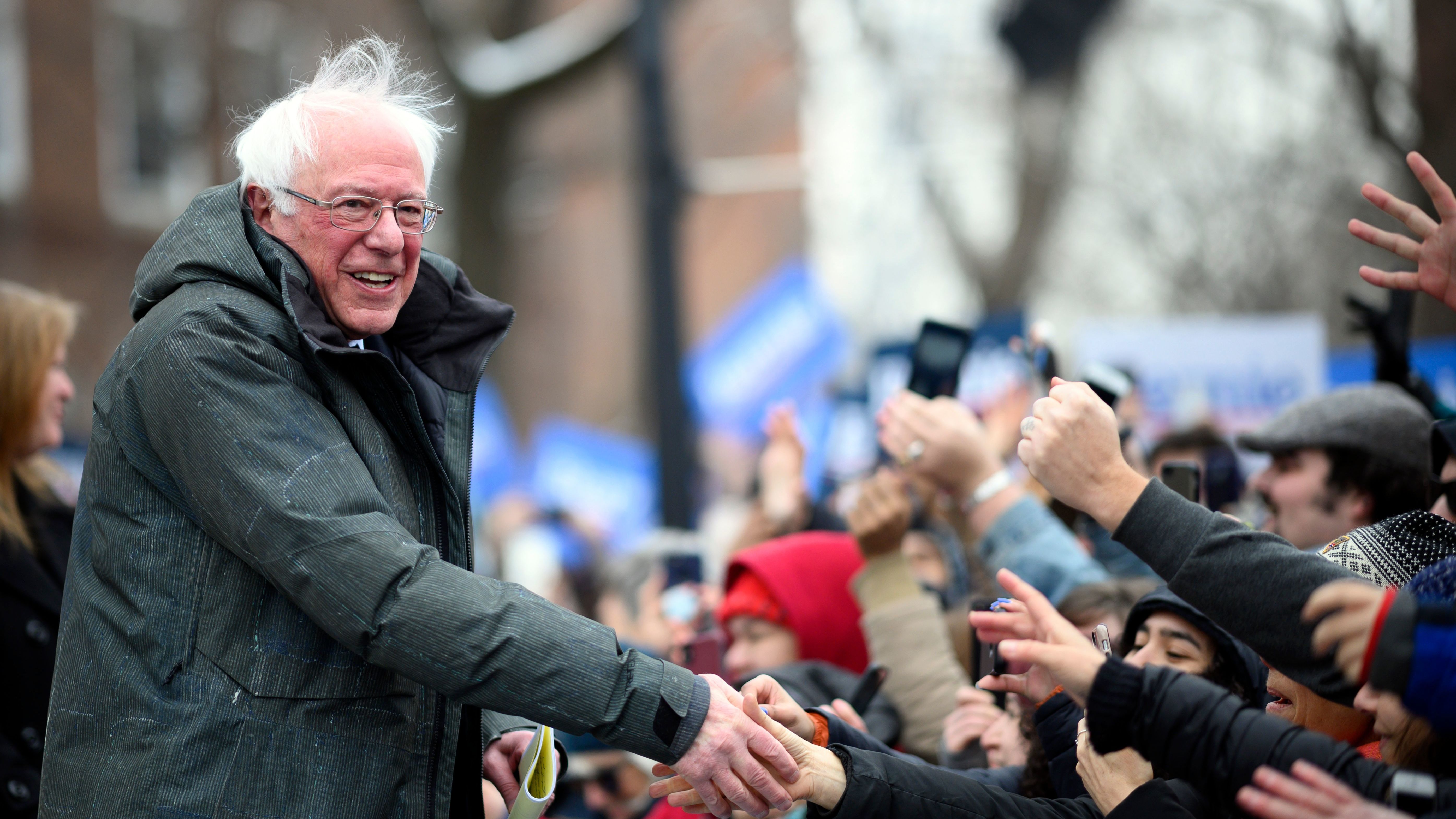 Bernie Sanders Files To Run As Both A Democrat And An Independent : NPR