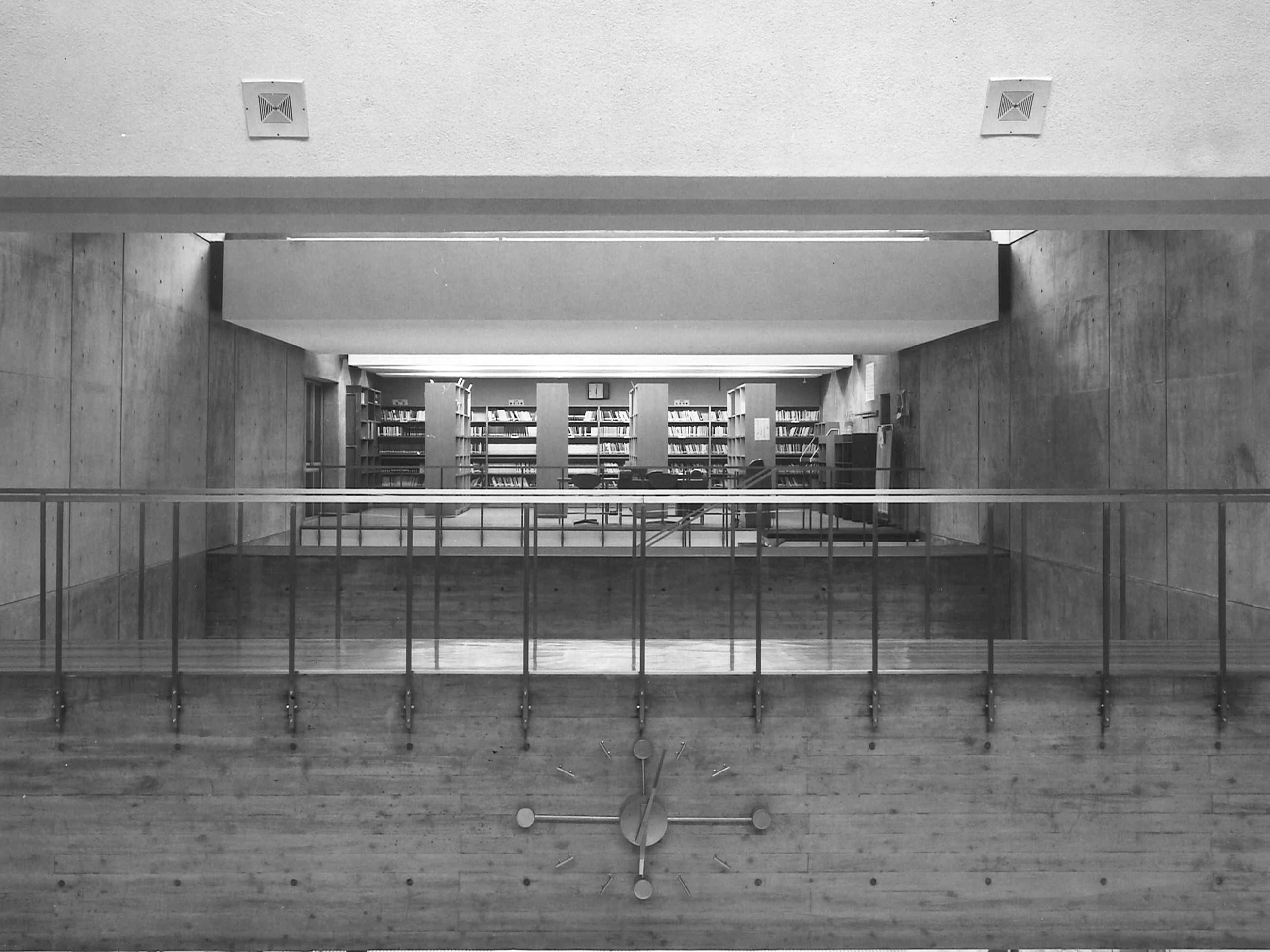 Arata Isozaki, Whose Hybrid Style Forged 'New Paths,' Wins Pritzker ...