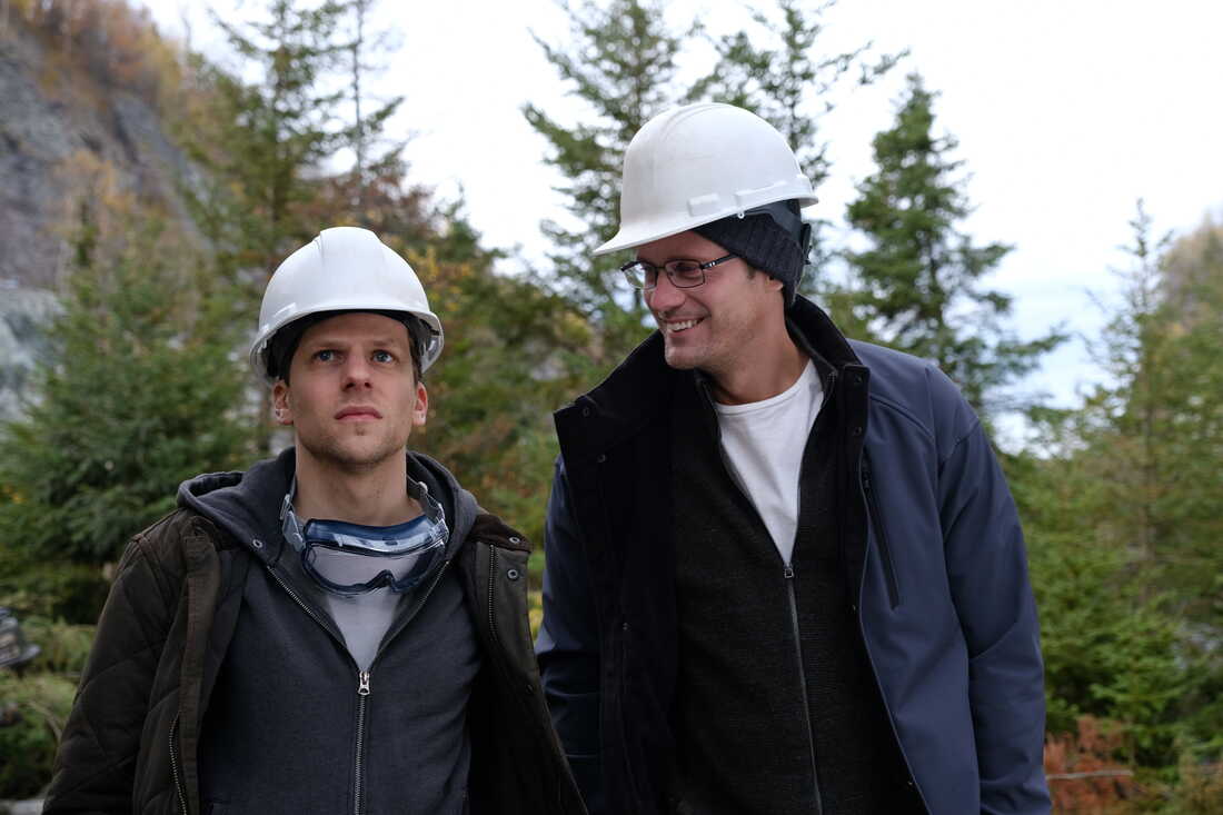 Review: 'The Hummingbird Project': A Farce With Clipped Wings : NPR