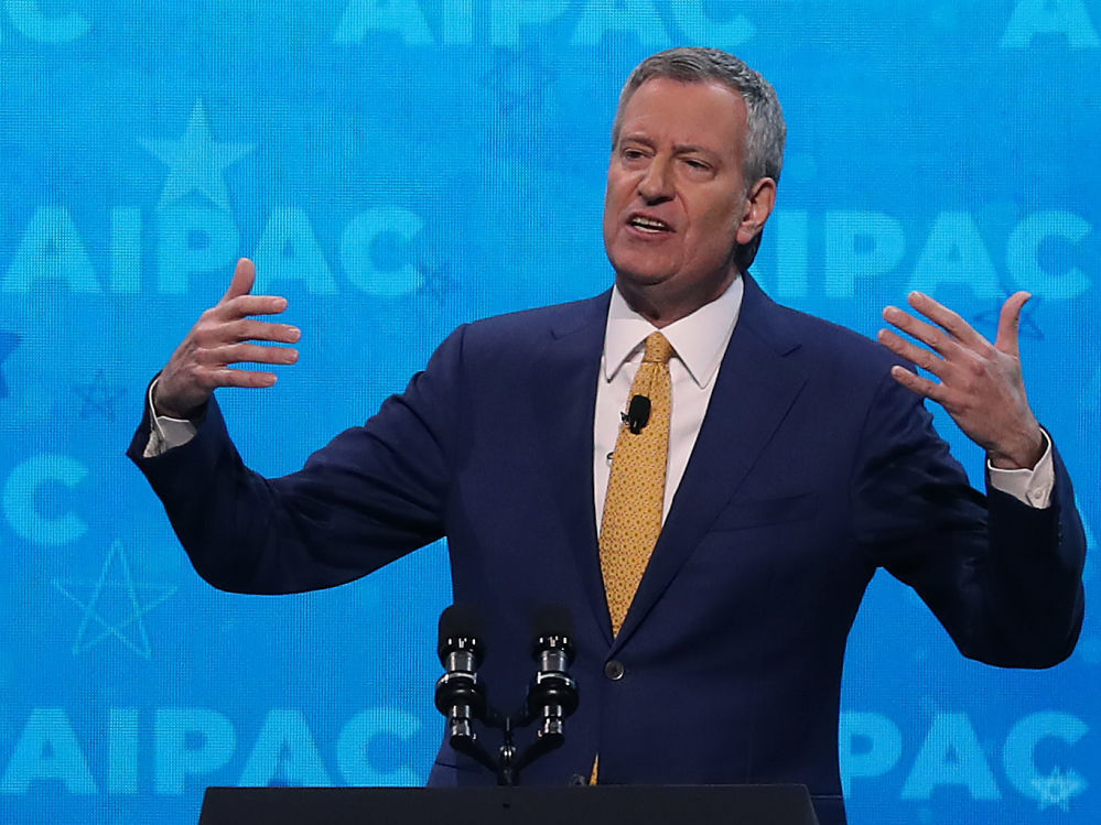 New York City Mayor Bill De Blasio Enters 2020 Democratic Presidential ...