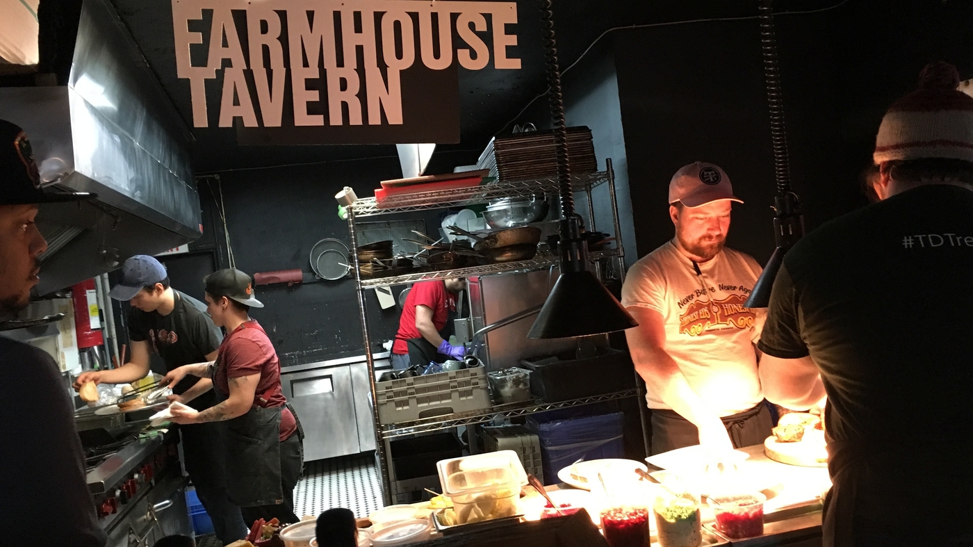 Toronto Restaurant Fights Waste By Chopping Menu Prices Till Food Is ...