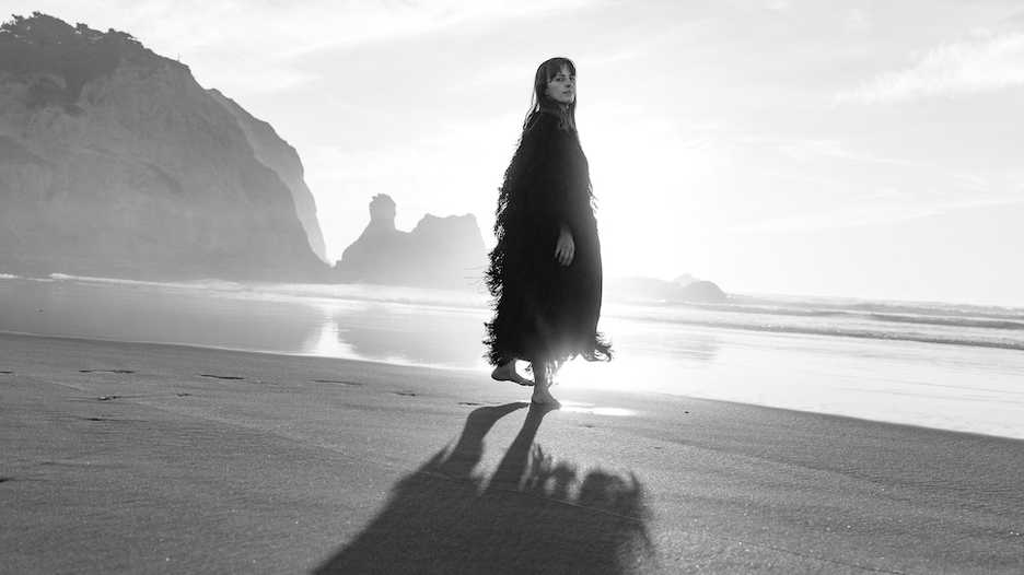 Heather Woods Broderick's Album 'Invitation' Is A Portrait Of Solitude ...