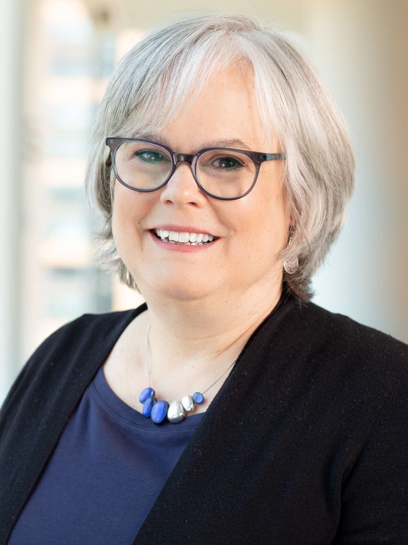 Elizabeth Jensen : NPR