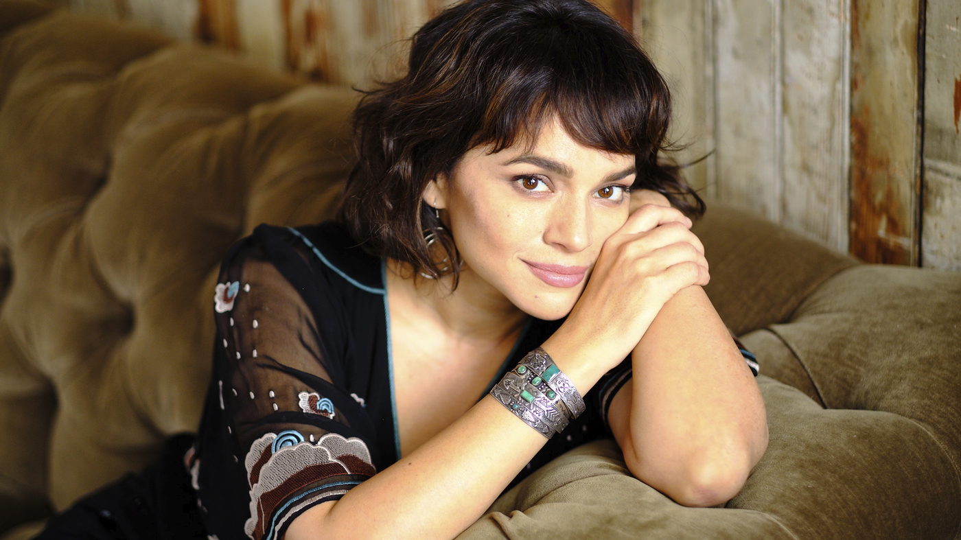 Norah Jones On World Cafe : World Cafe : NPR