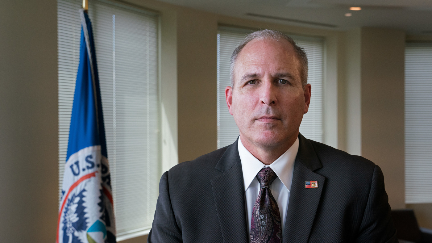 Immigration: Acting ICE Director Defends Planned Roundups Targeting ...