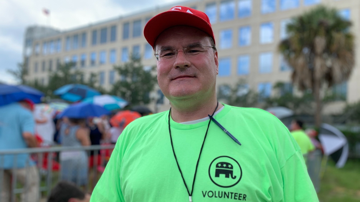 Trump 2020 Campaign Is Building A Volunteer Army To Turn Out Supporters ...