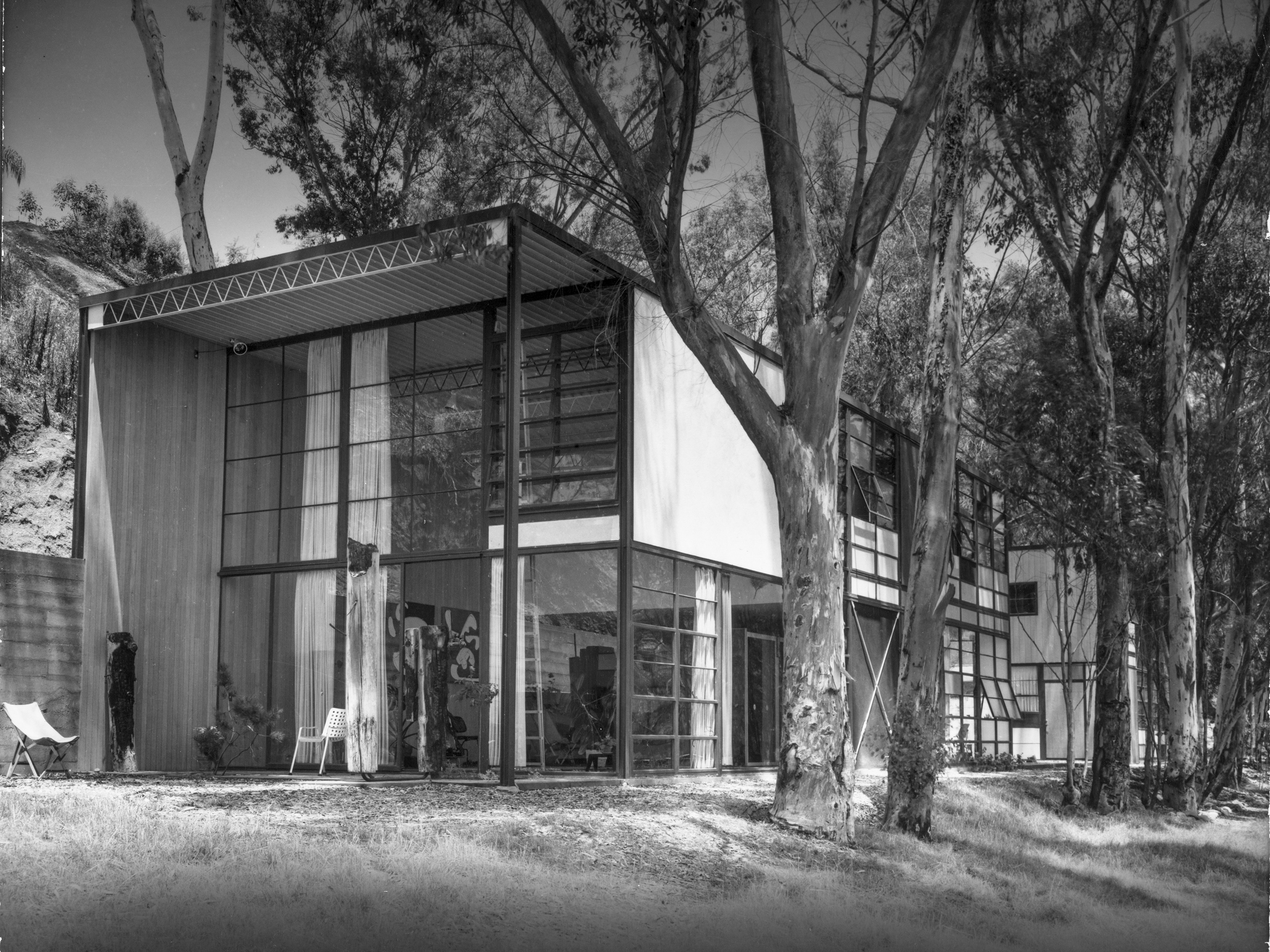 Charles And Ray Eames Made Life Better By Design; Their Home Was No ...