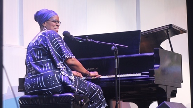 The Thistle & Shamrock: Alan Reid At Swannanoa | NPR Music | KCRW