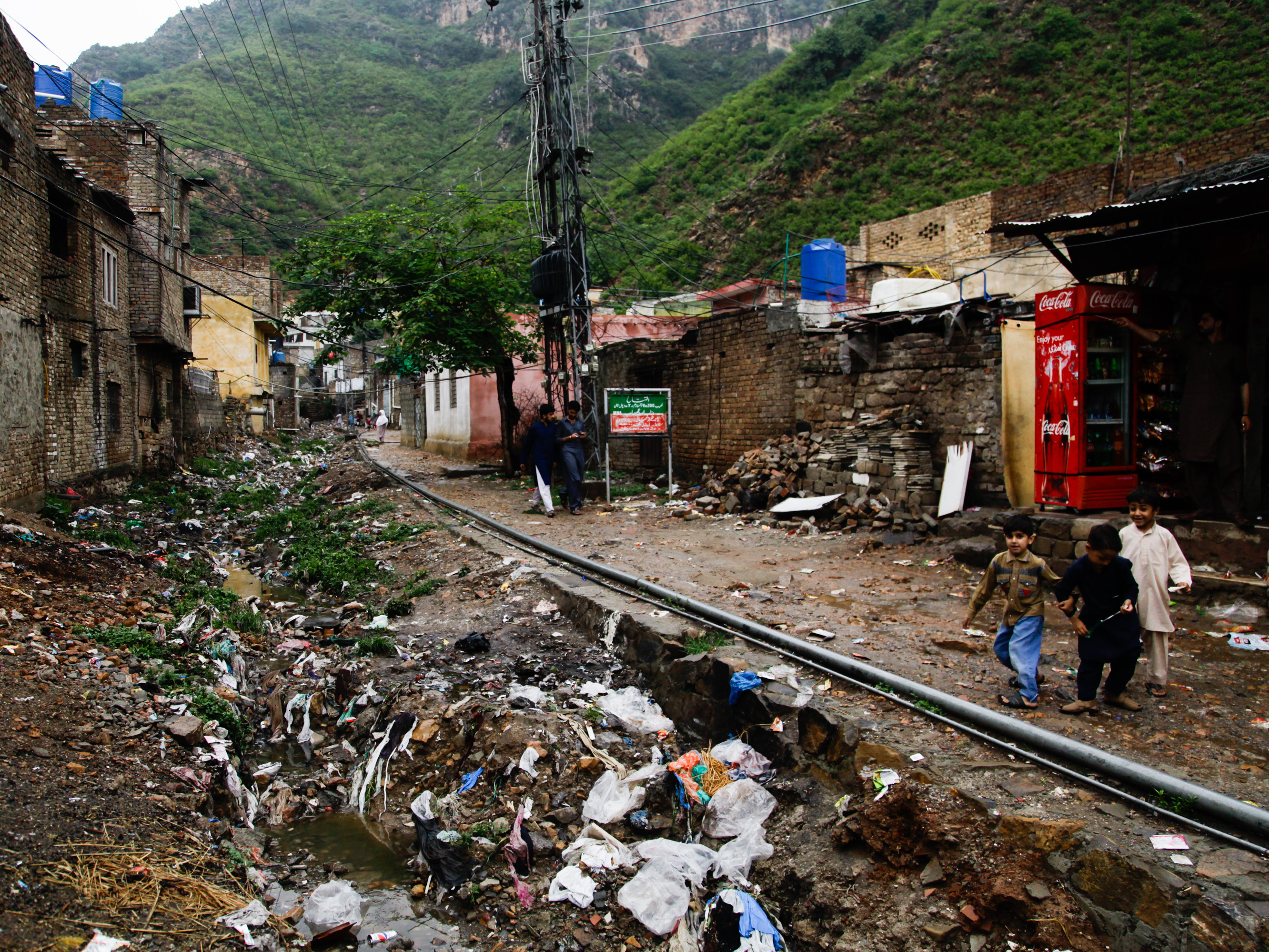 How Bad Is Pakistan's Plastic Bag Problem? See For Yourself | NCPR News