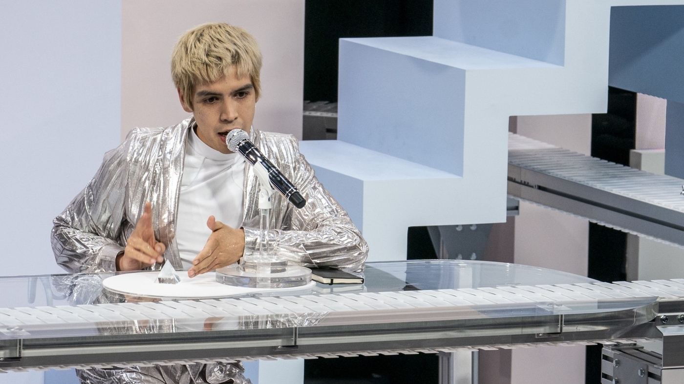 Julio Torres on 'My Favorite Shapes,' 'SNL,' and 'Los Espookys ...