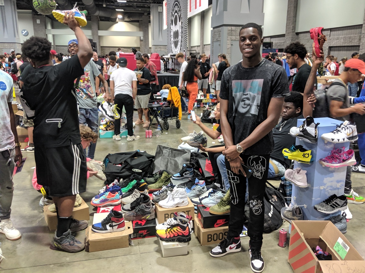 Sneaker Con D.C.: Sneakerheads And Resellers Make Deals At : NPR