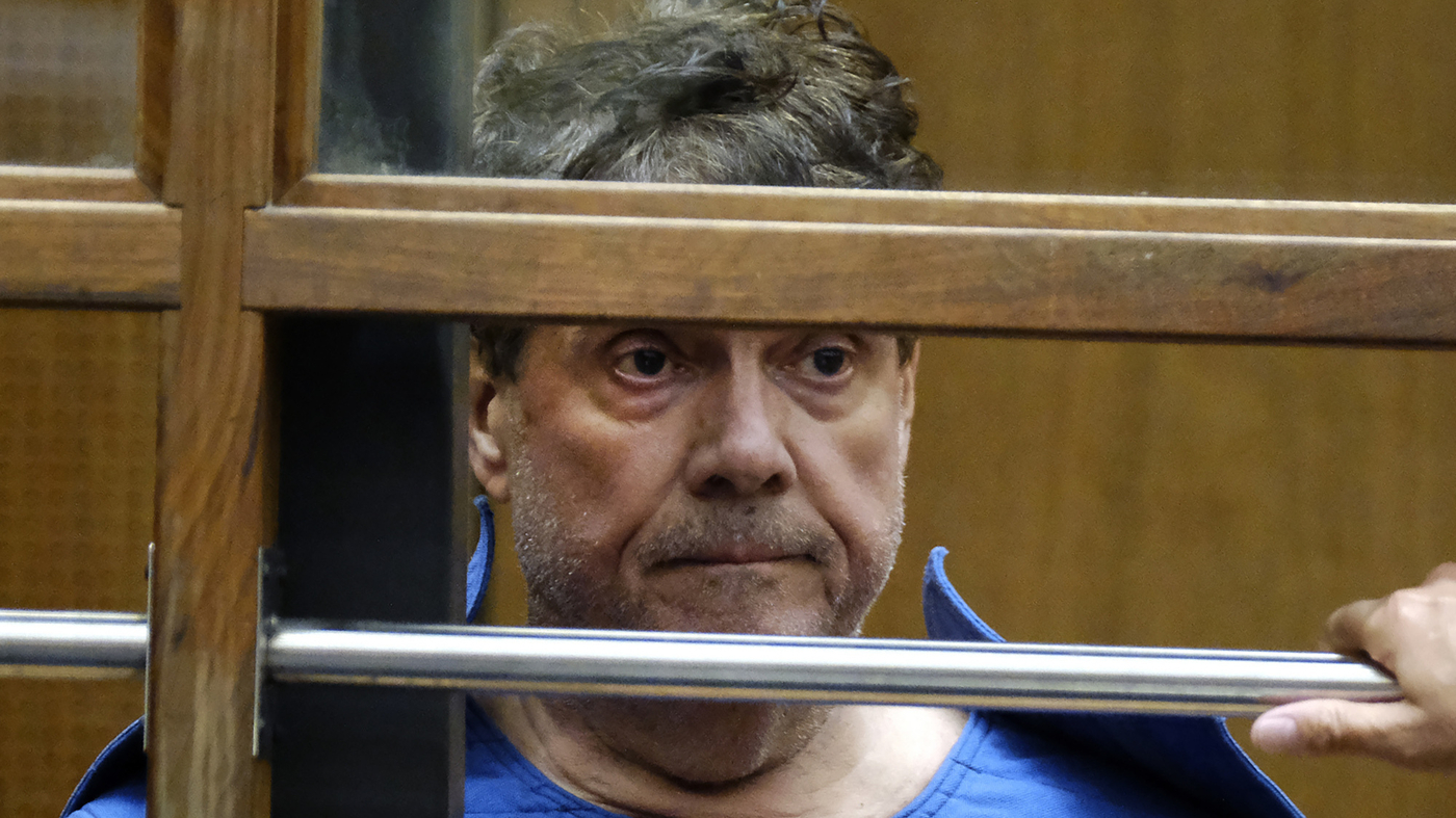 Ex-USC Doctor Accused Of Sexually Abusing Hundreds Of Women Surrenders ...