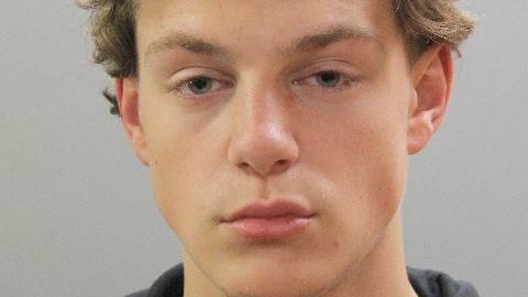 Teen Charged In Fatal Stabbing Of Student That Dozens Filmed, Shared On ...