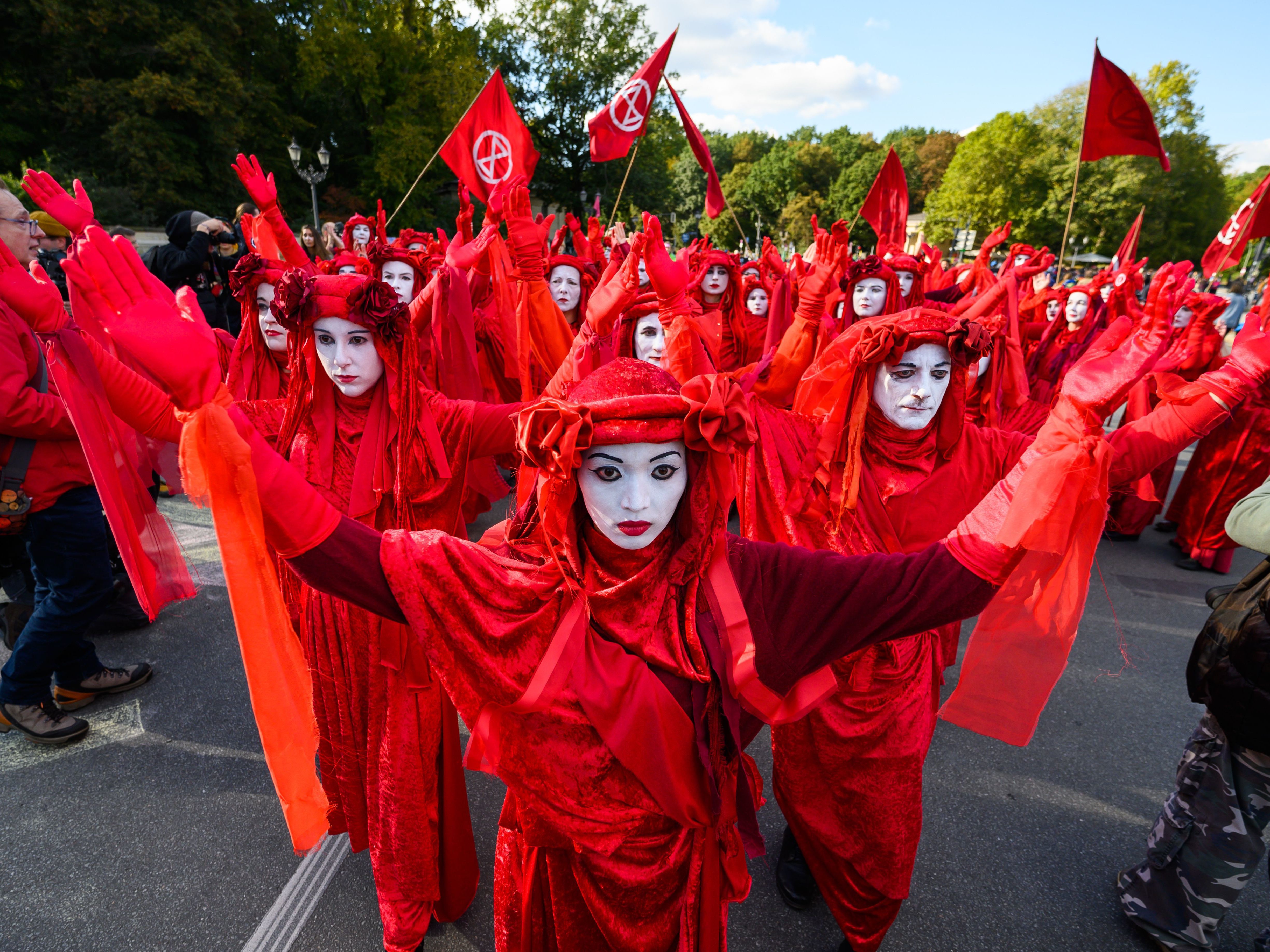 'Extreme Weather Will Tell This Truth': Climate Protests Erupt In Major ...