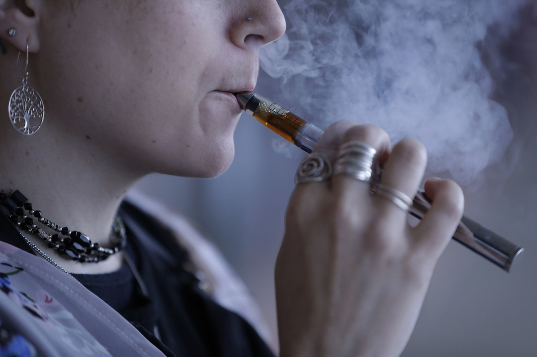 Teen Vape Culture And Nicotine Addiction Make It Hard To Quit, Kids Say ...