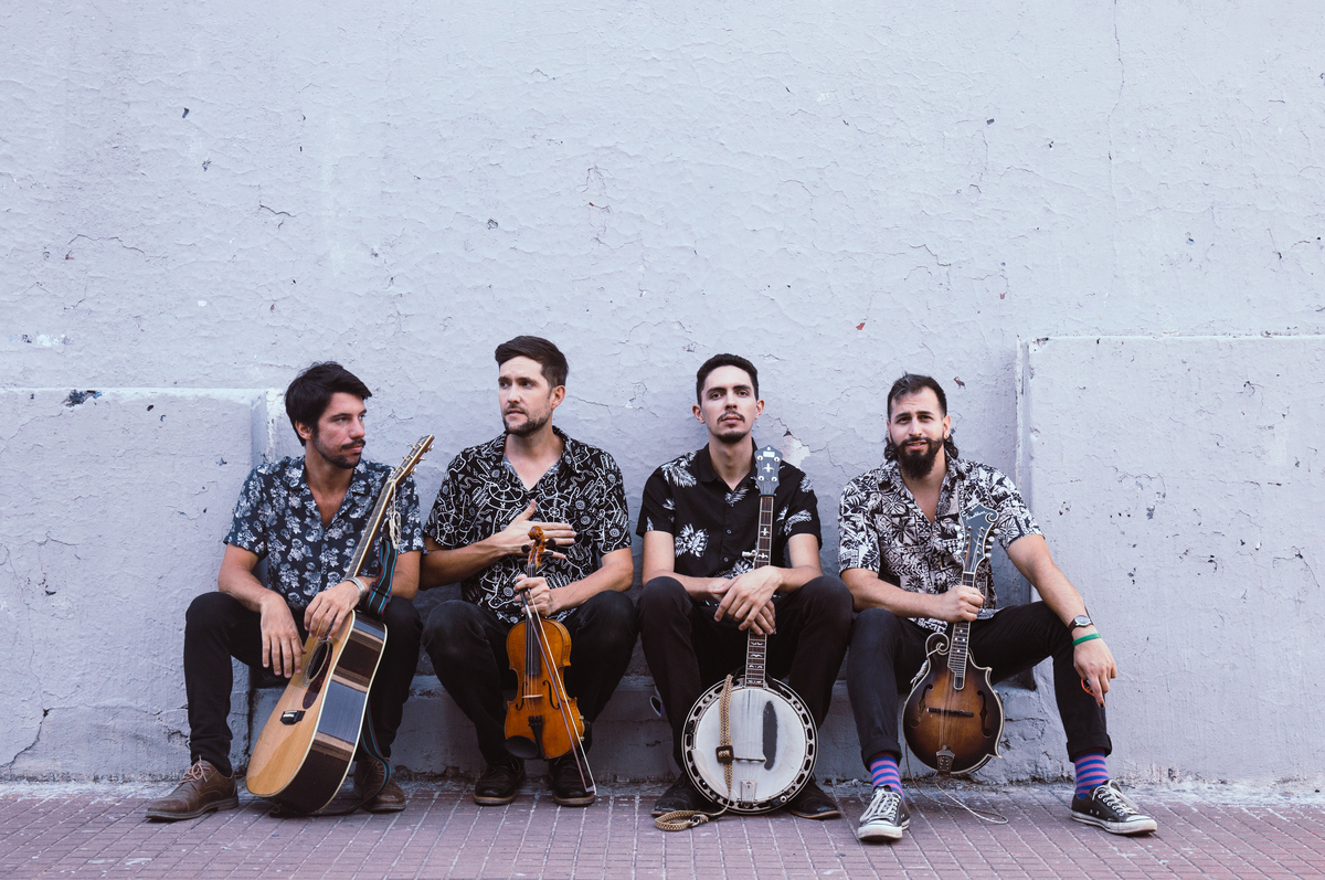 La Santa Cecilia, Che Apalache And Mexico's Noa Sainz Stream New Music ...