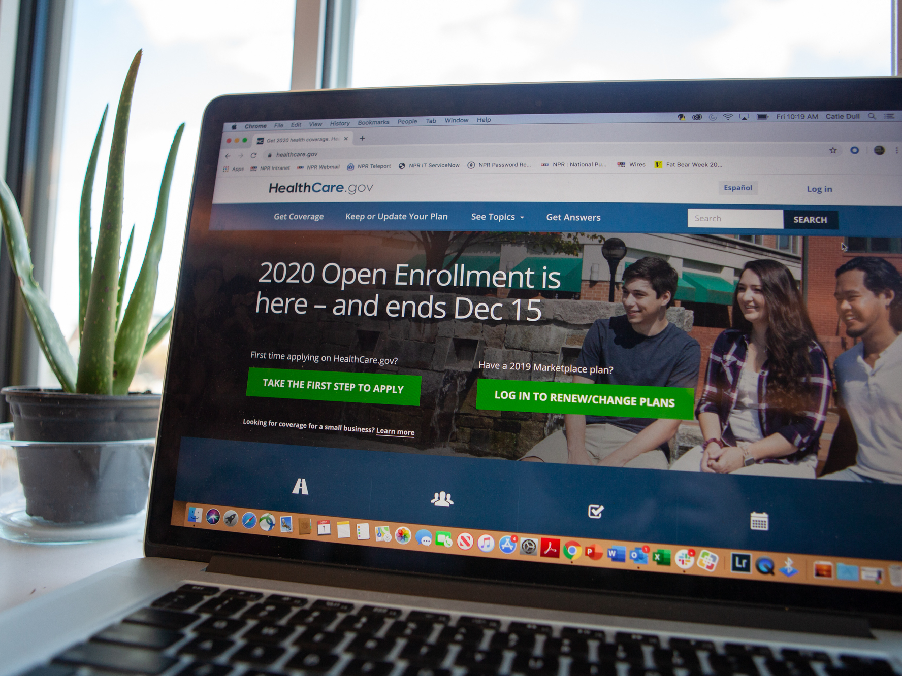 Open Enrollment Is Here: 6 Tips For Choosing A Health Insurance Plan ...