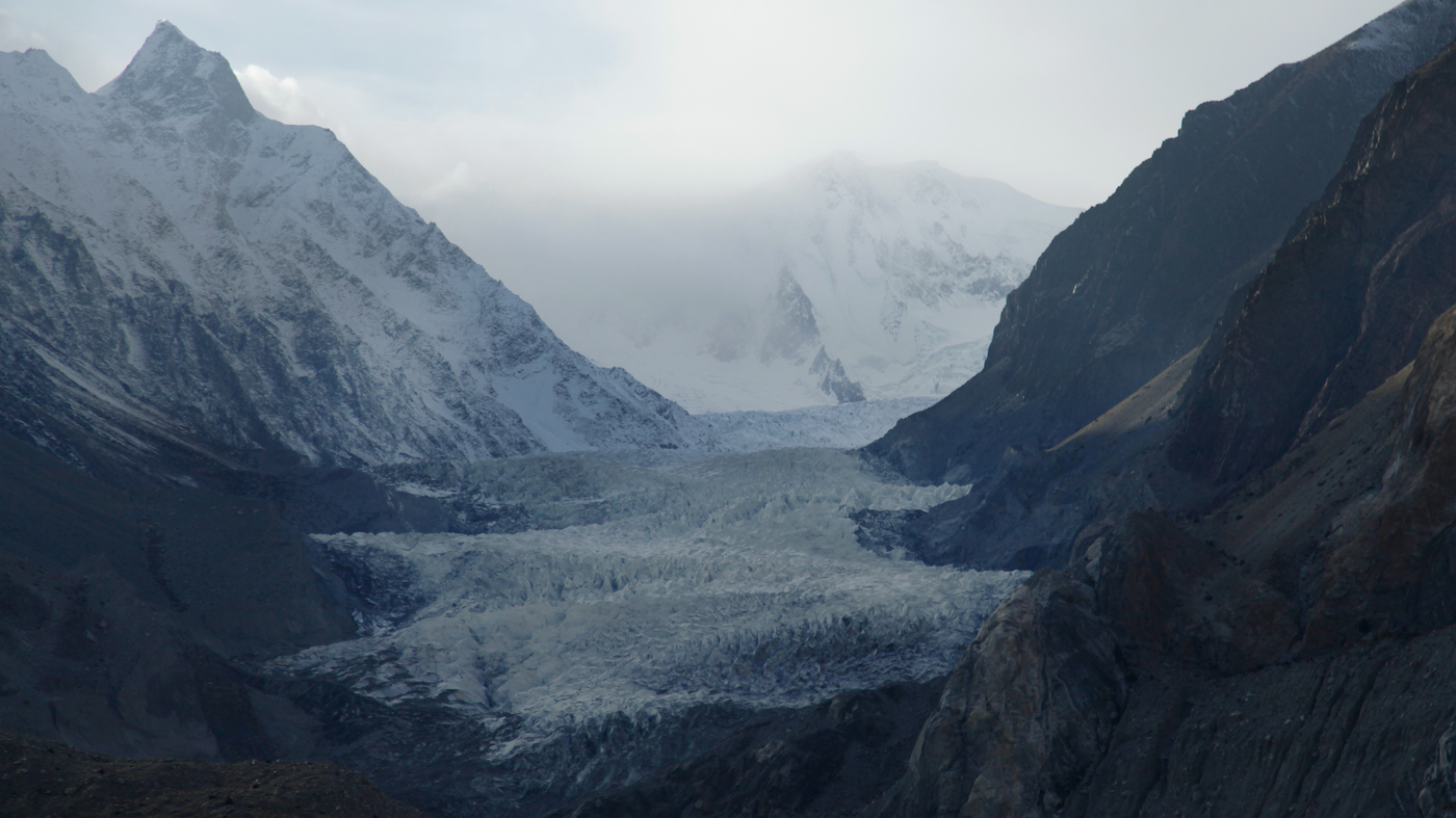 'Maybe It Will Destroy Everything': Pakistan's Melting Glaciers Cause ...