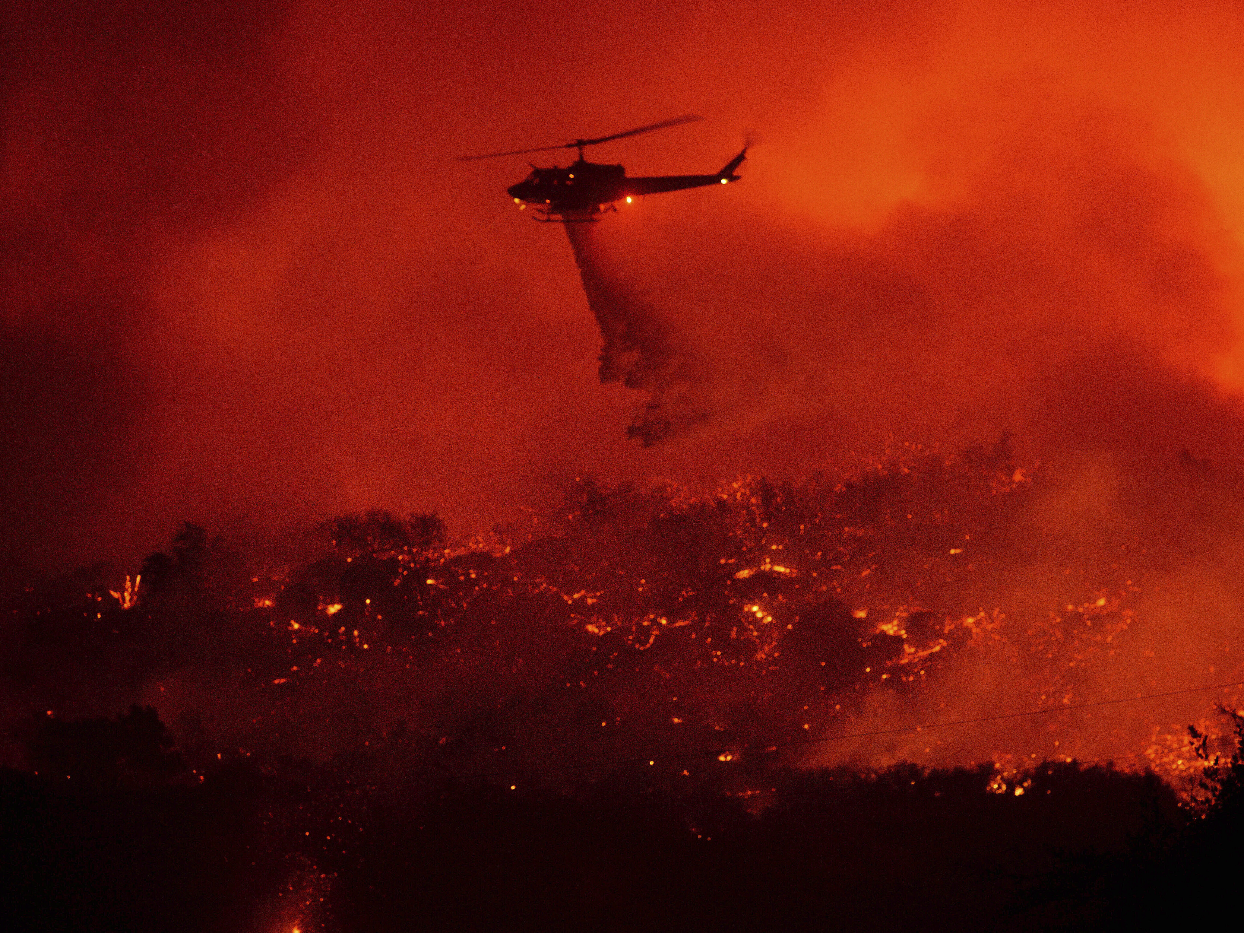 Santa Barbara Fire Santa Barbara Firefighters Battle Fire At
