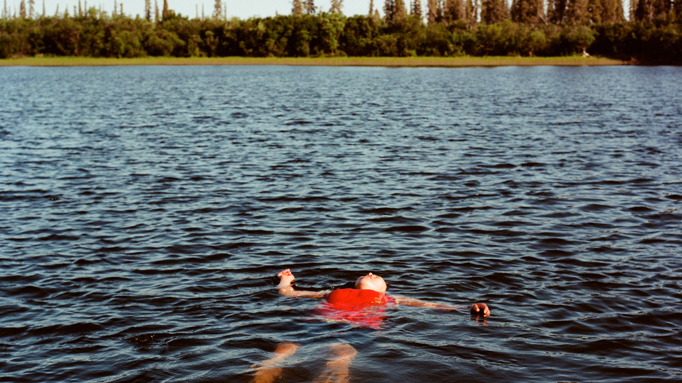 Alaskan Photographer Travels To Show International Inuit Connections ...